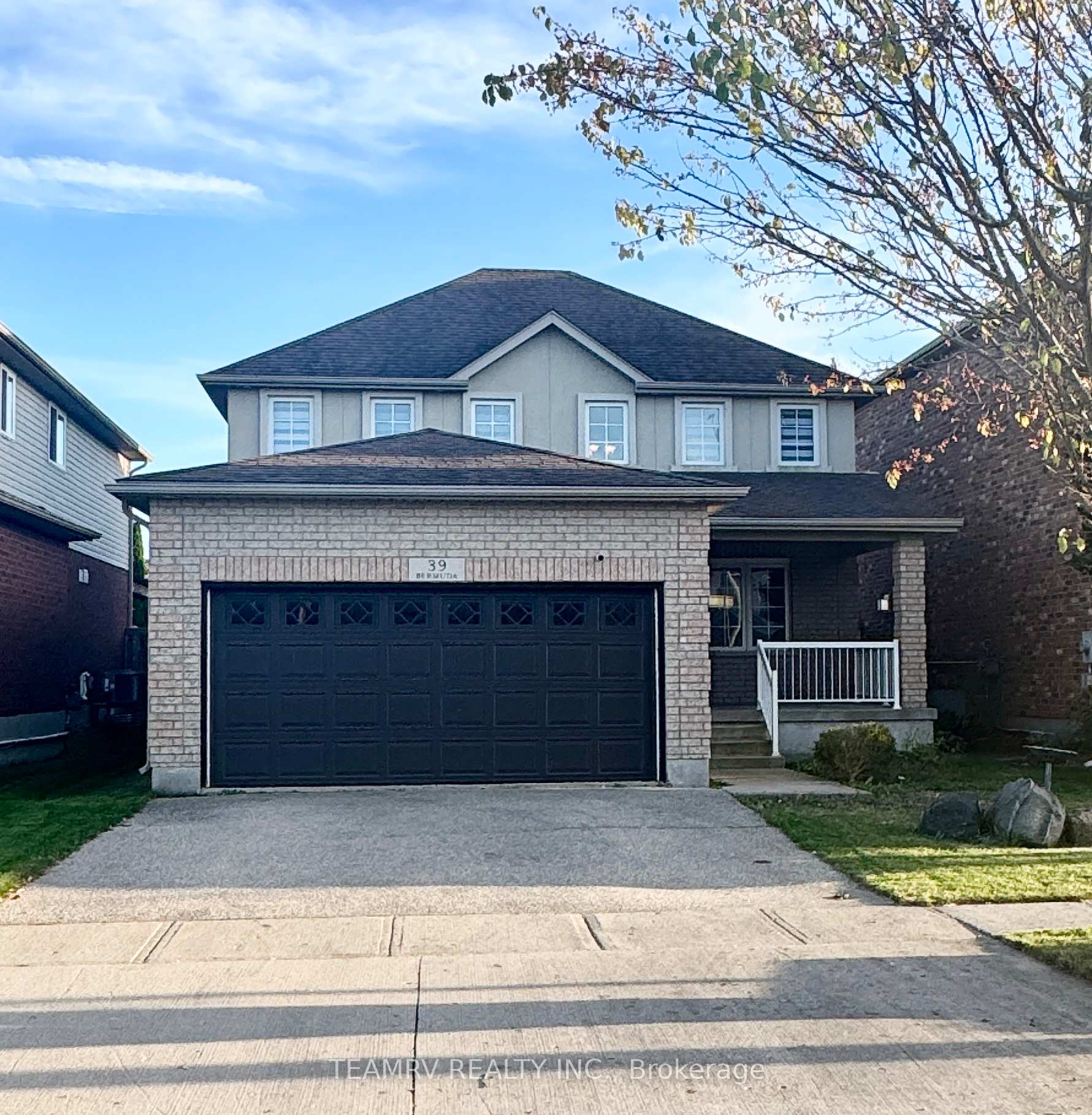 39 Bermuda Lane, Cambridge, ON N1P 1J2