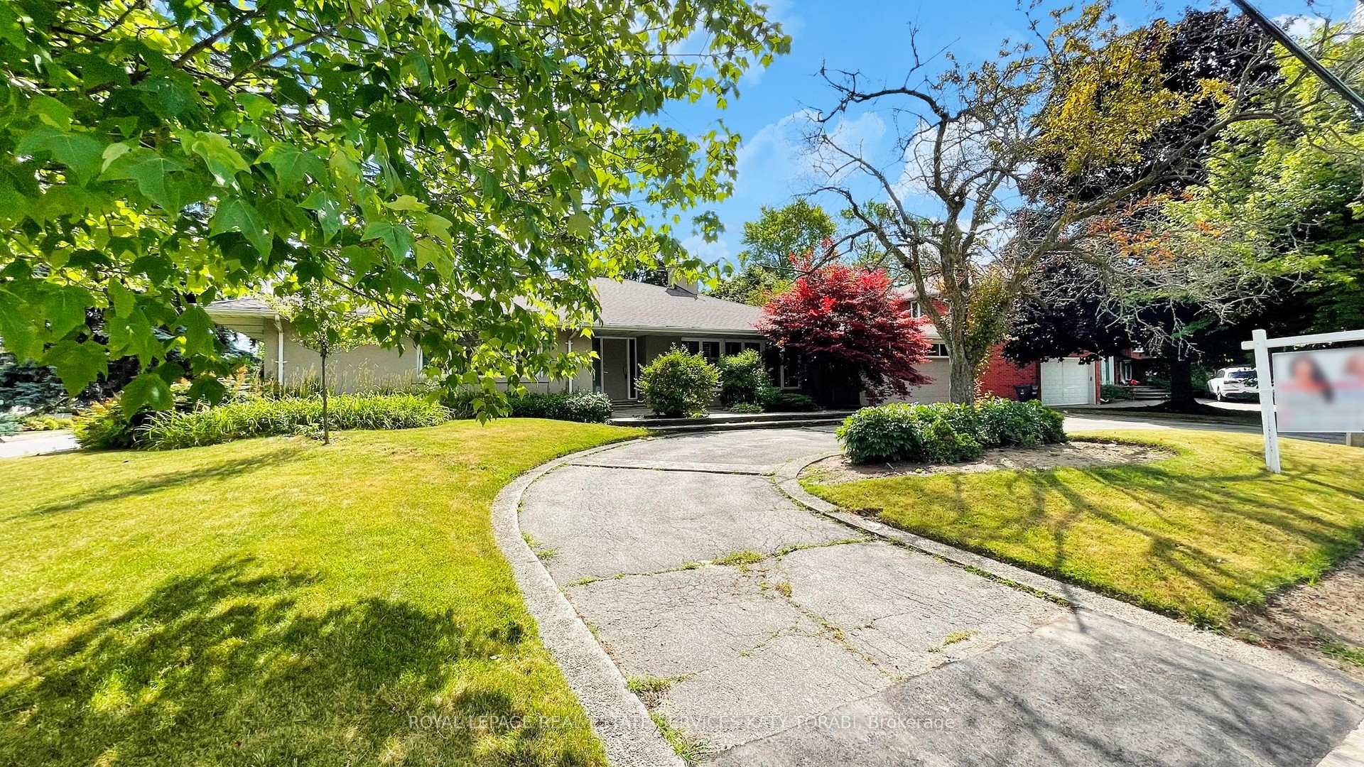 39 Harrison Avenue, Toronto, ON M2L 1V6