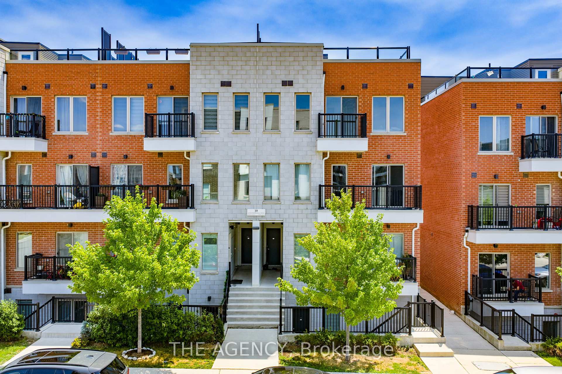 14 - 39 John Perkins Bull Drive, Toronto, ON M3K 0C3