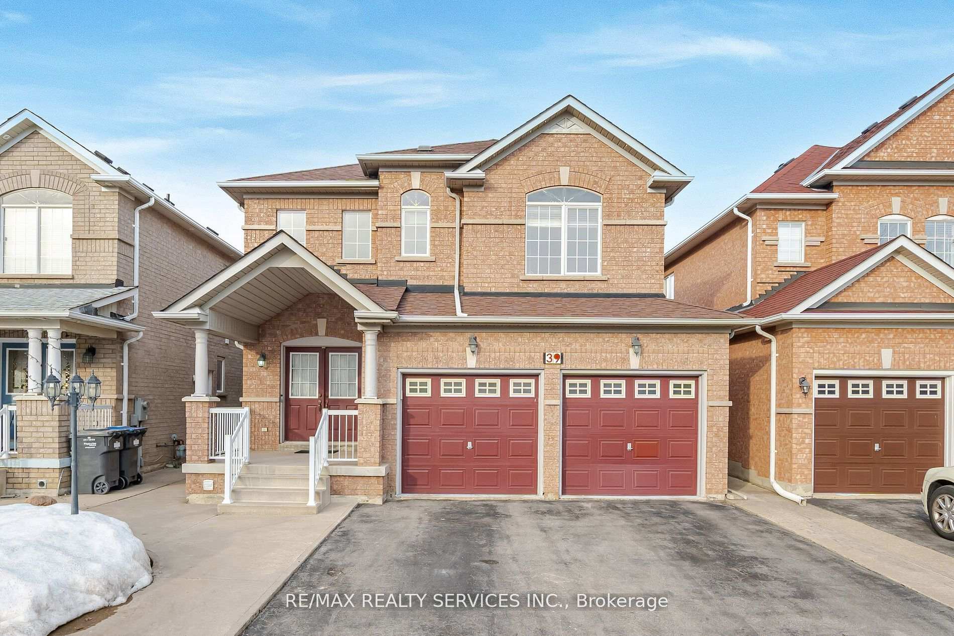 39 Rattlesnake Road, Brampton, ON L6R 3B9