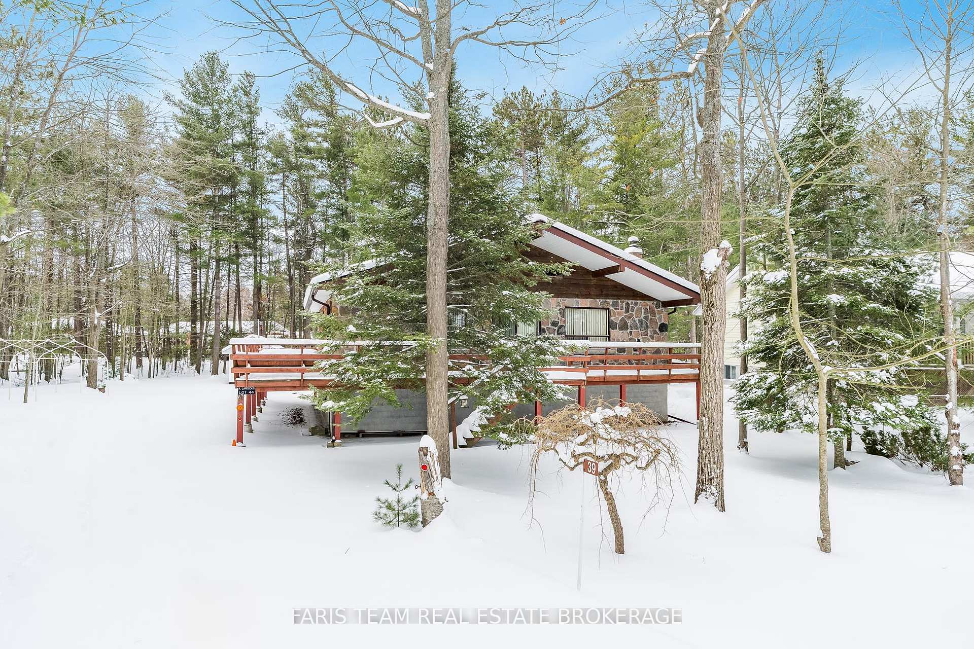 39 Rosemary Road, Tiny, ON L0L 2T0