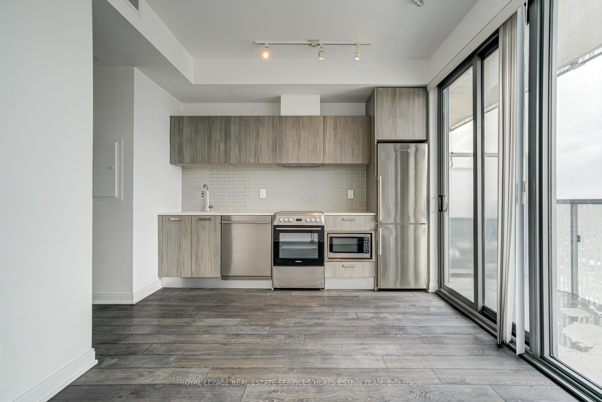3902 - 50 Charles Street E, Toronto, ON M4Y 0C3