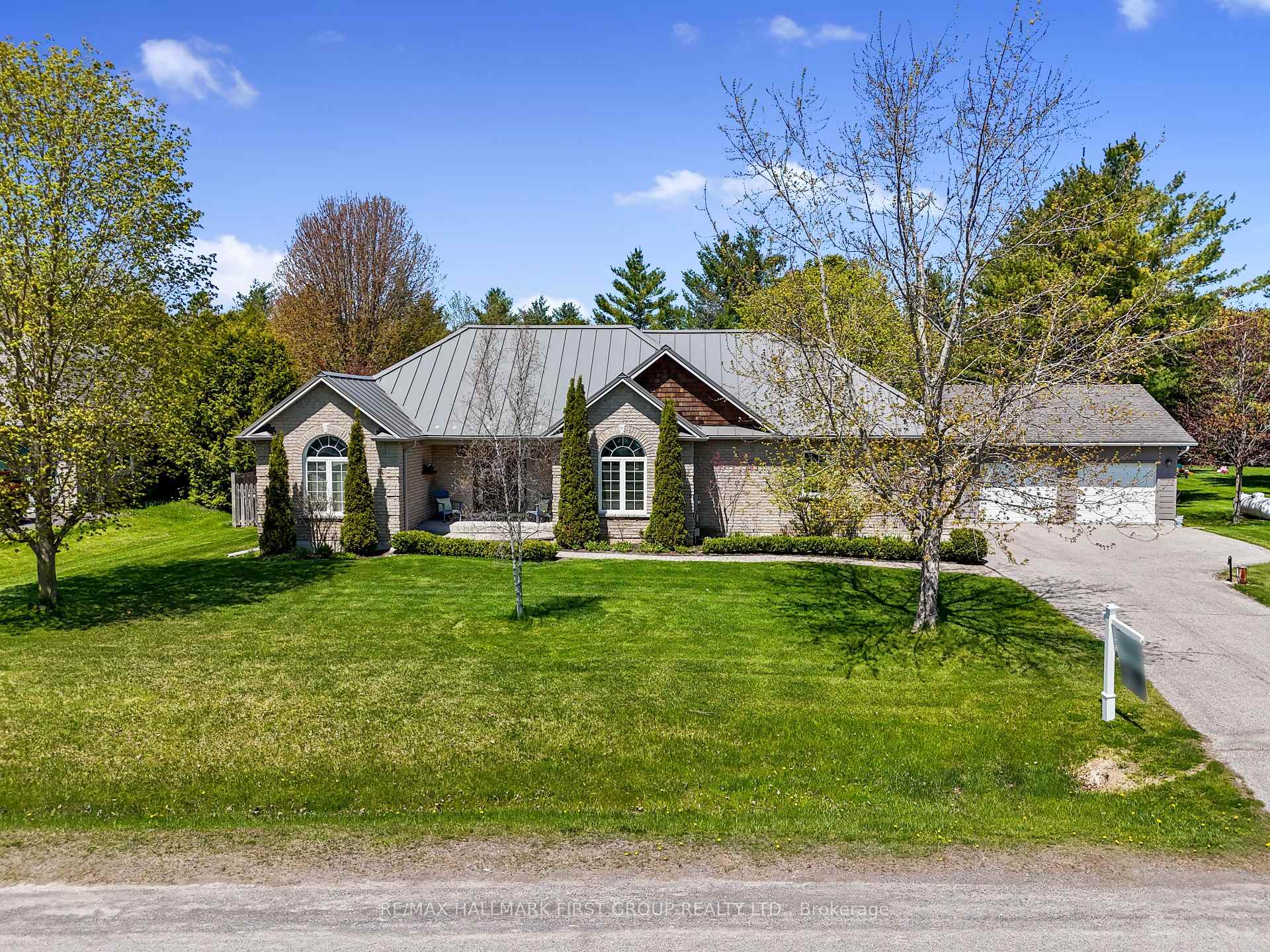 3905 Larose Crescent, Port Hope, ON L0A 1B0