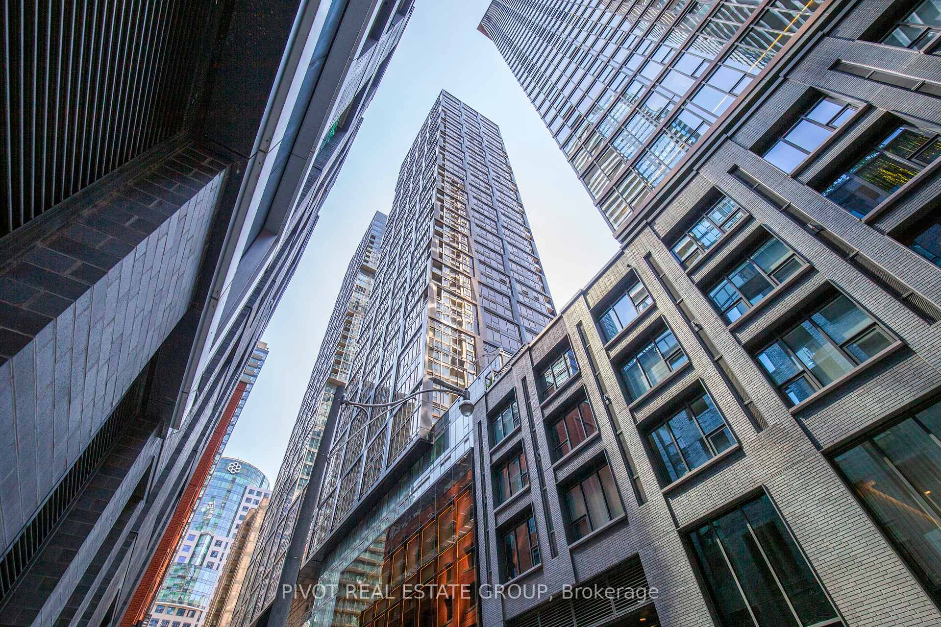 3912 - 35 Mercer Street, Toronto, ON M5V 0V1