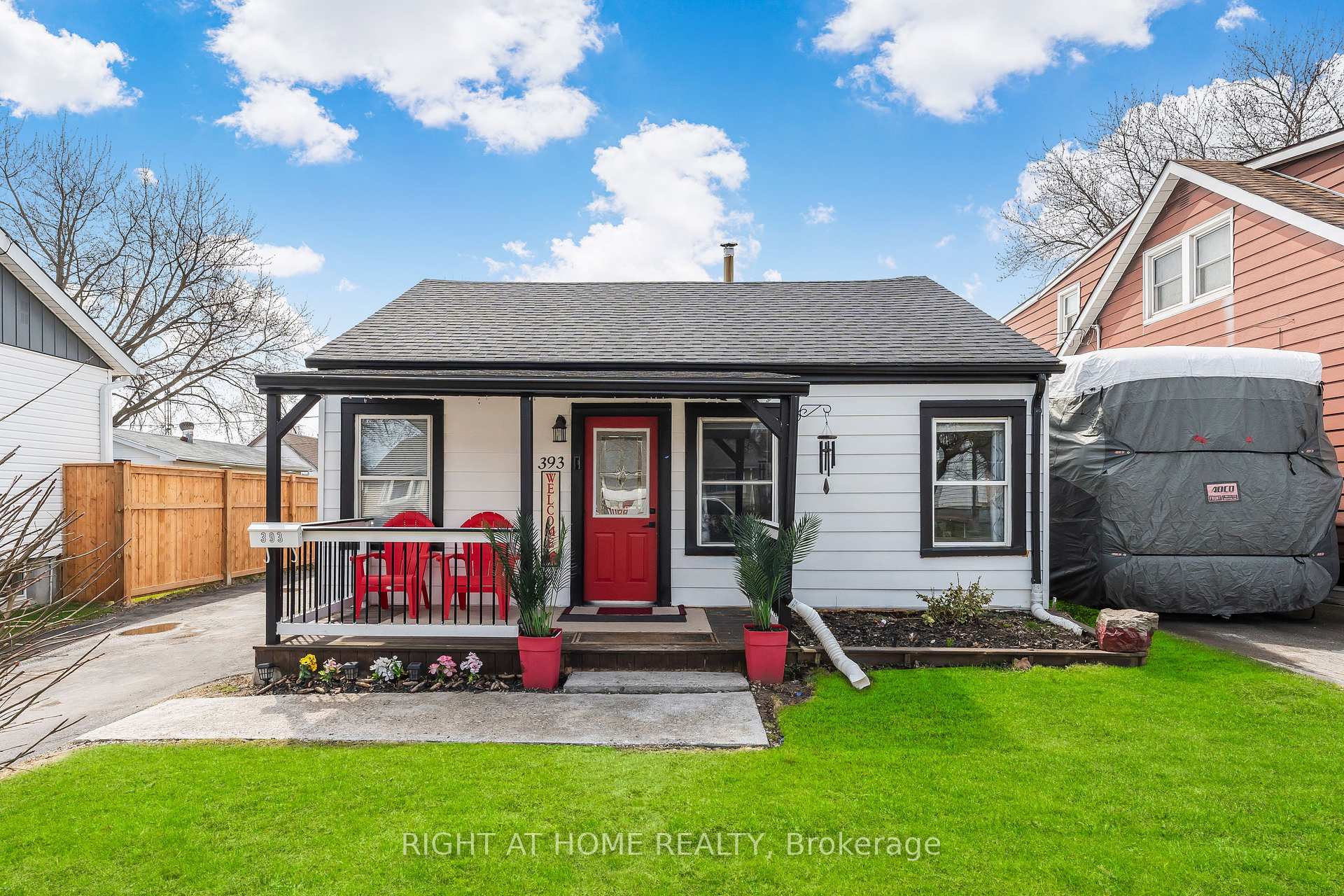 393 Victory Avenue, Welland, ON L3B 4Z8