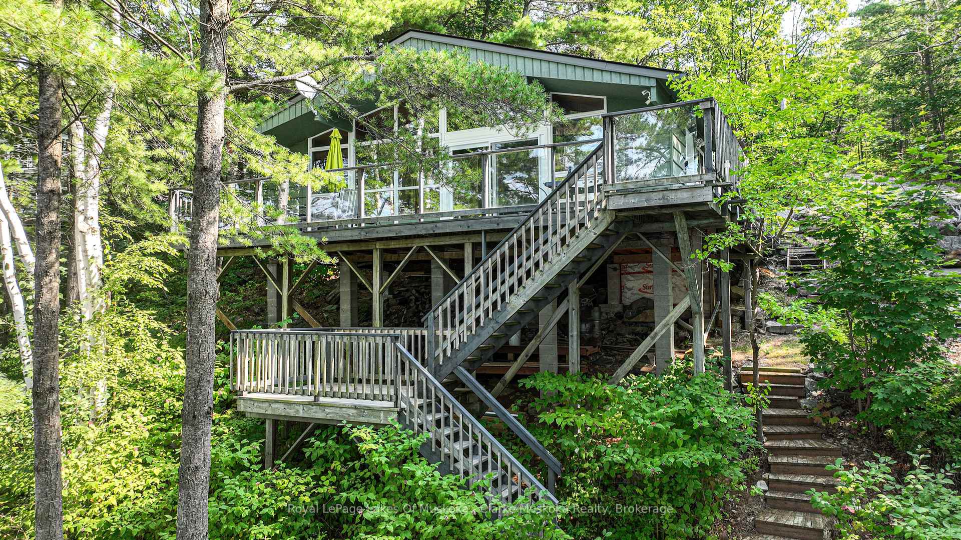 3946 East Shore Road, Severn, ON L0K 1E0