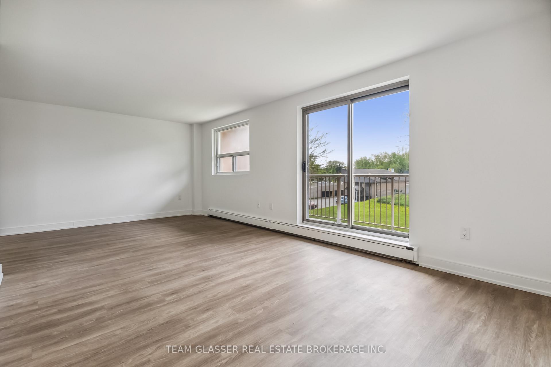 395 - 1580 Adelaide Street N, London North, ON N5X 2L5