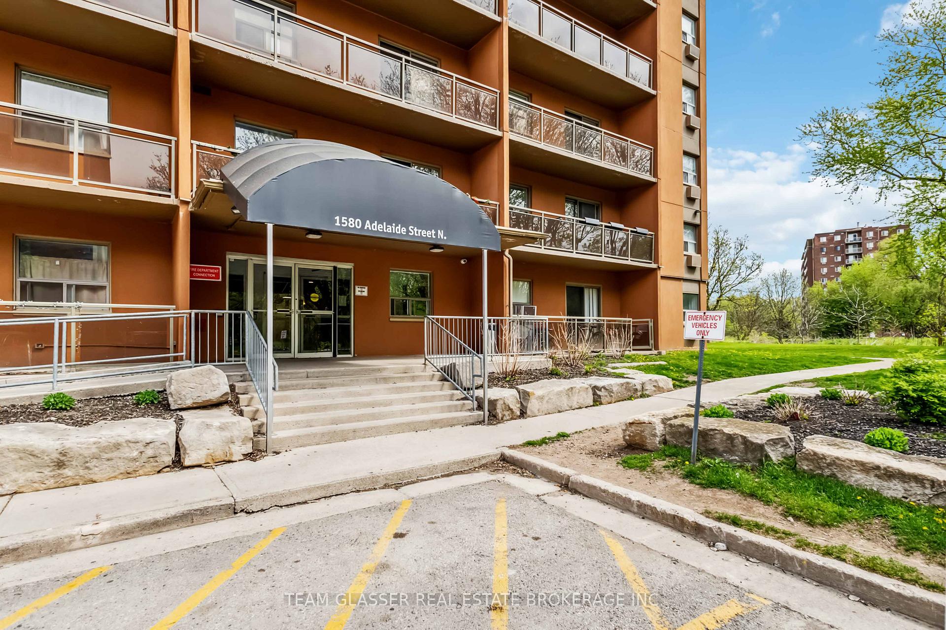 395 - 1580 Adelaide Street N, London North, ON N5X 2L5