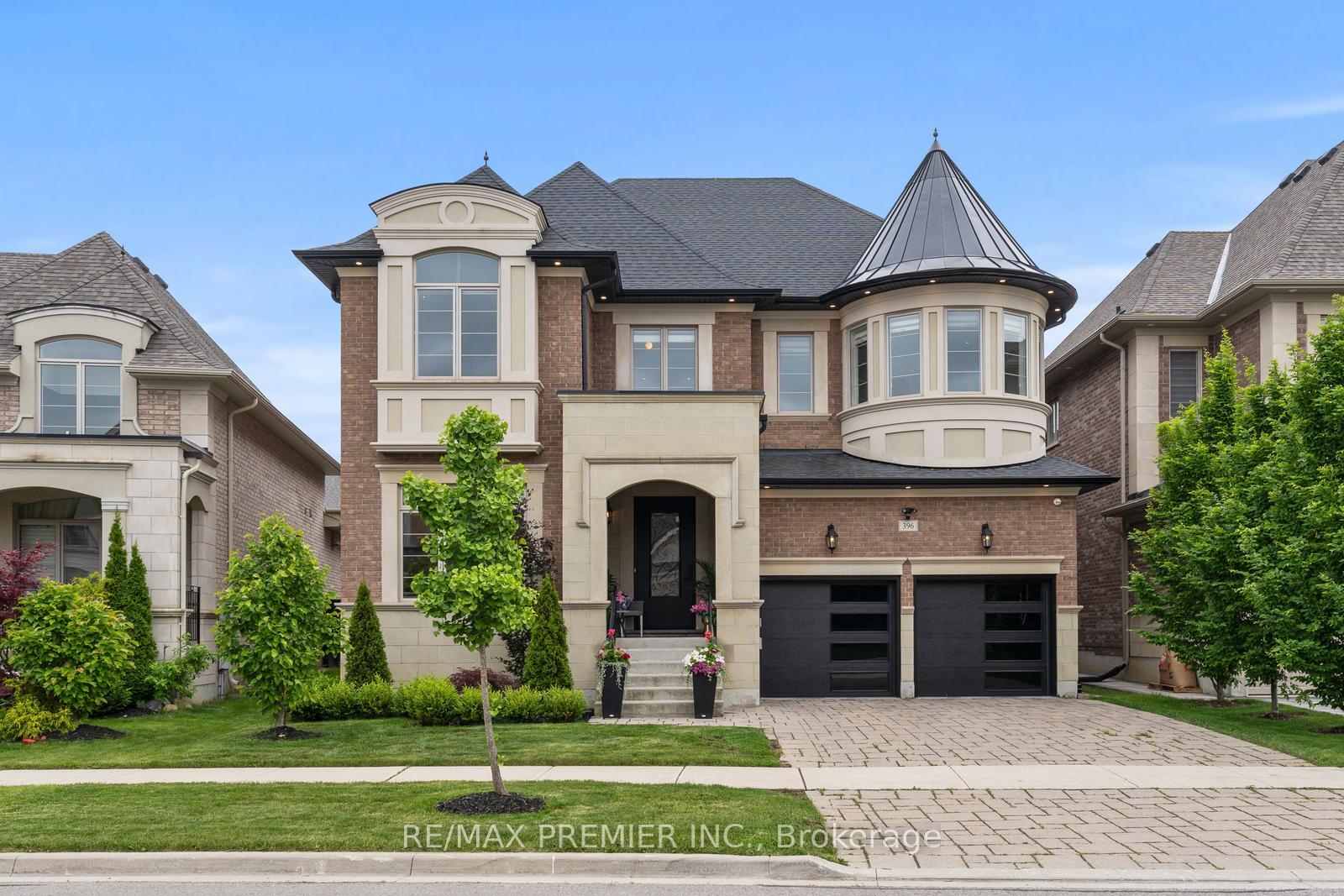 396 Woodgate Pines Drive, Vaughan, ON L4H 3N5
