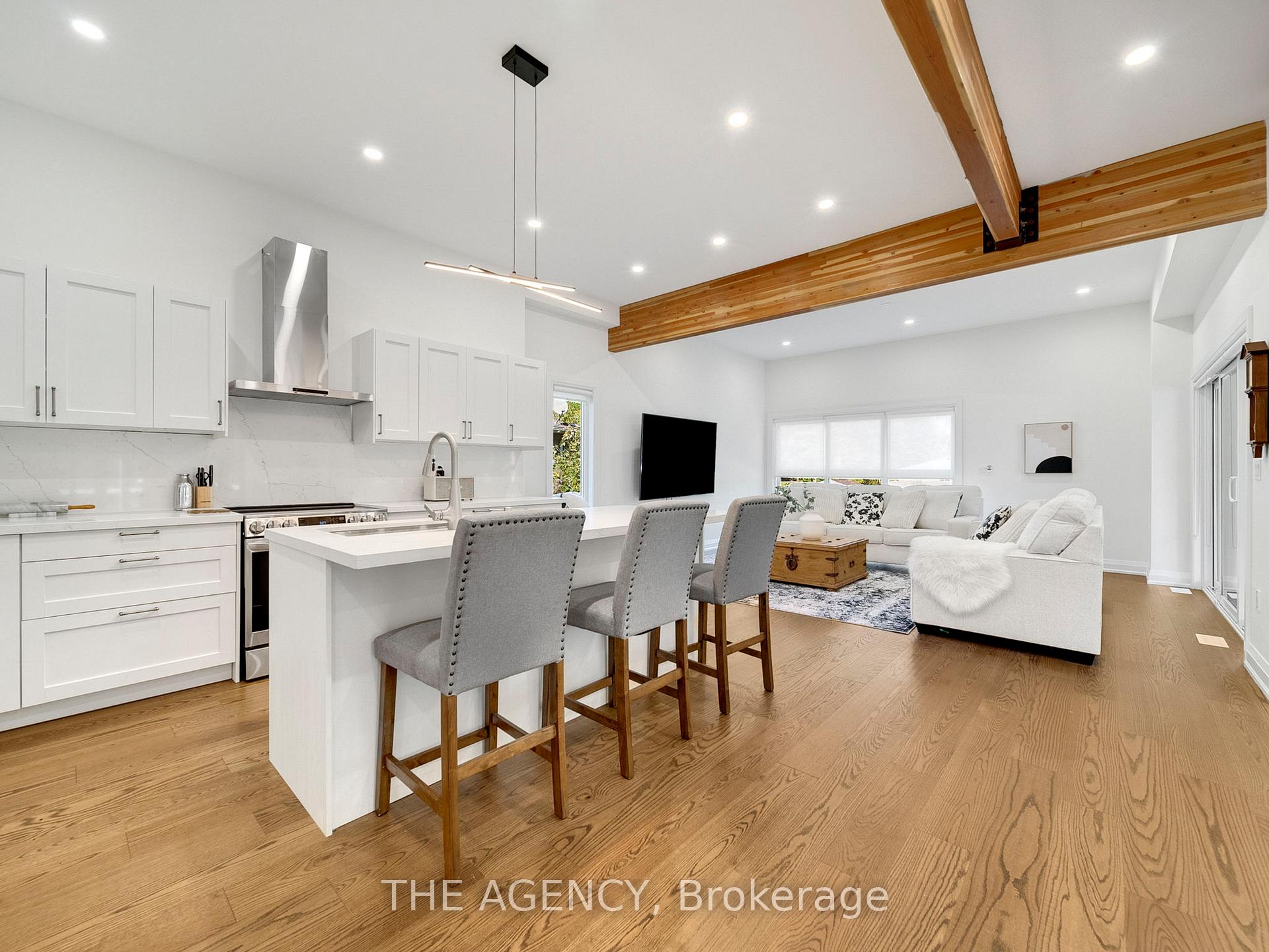 3963 Hilltop Road, Ramara, ON L3V 0S2