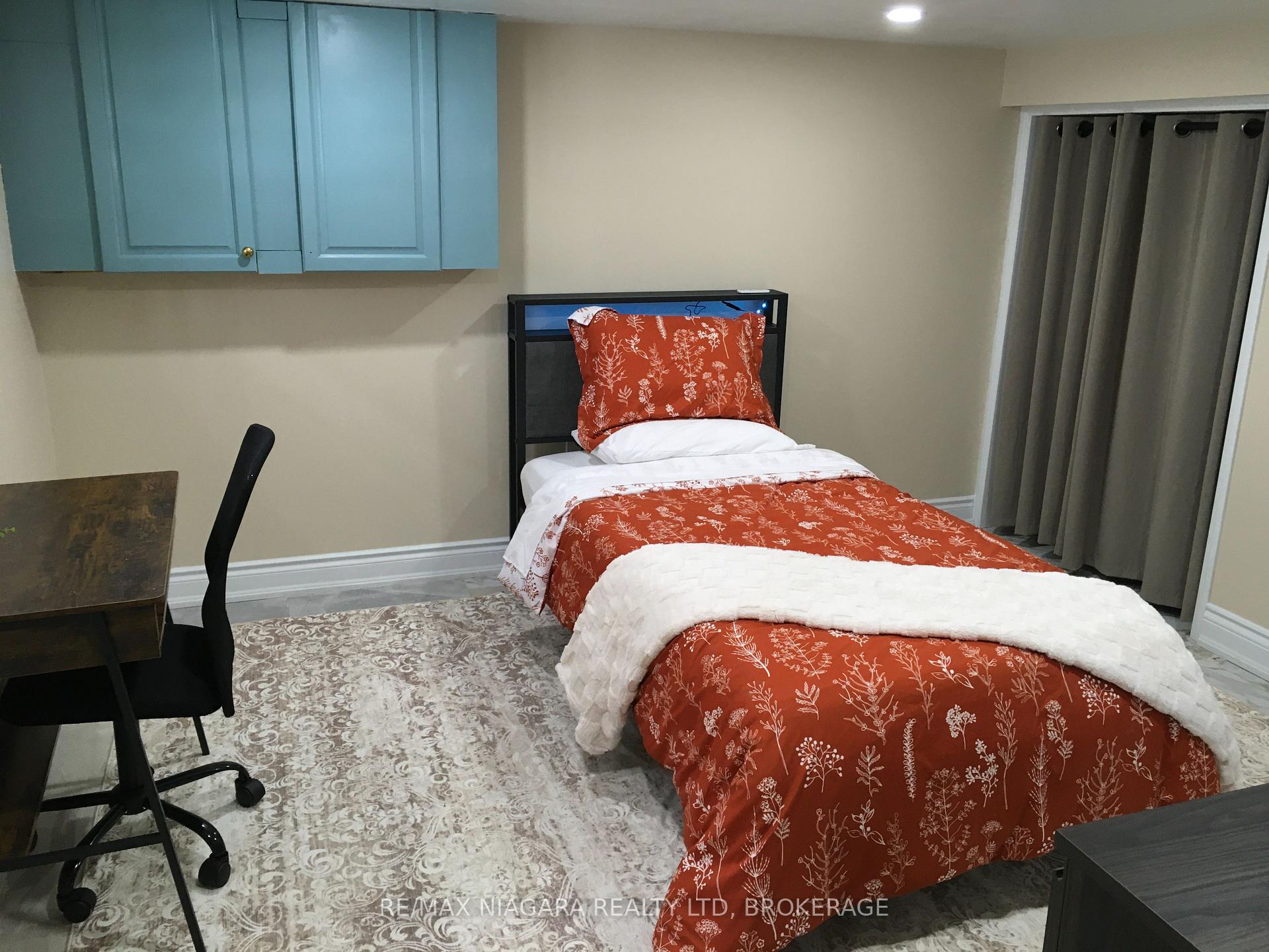 Lower - 3968 St Peter Street, Niagara Falls, ON L2J 2N8