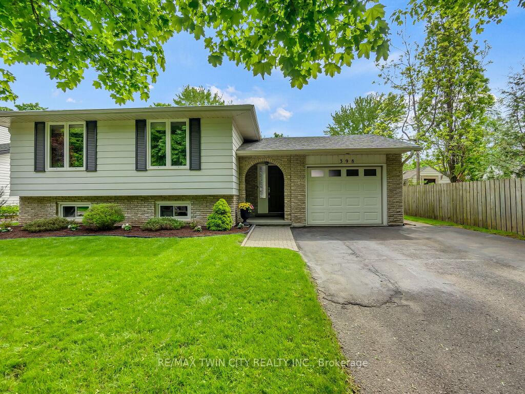 398 Mossom Place, Waterloo, ON N2K 2G8