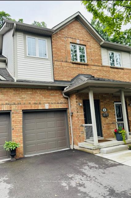 4 - 120 Beddoe Drive, Hamilton, ON L8P 4Z4