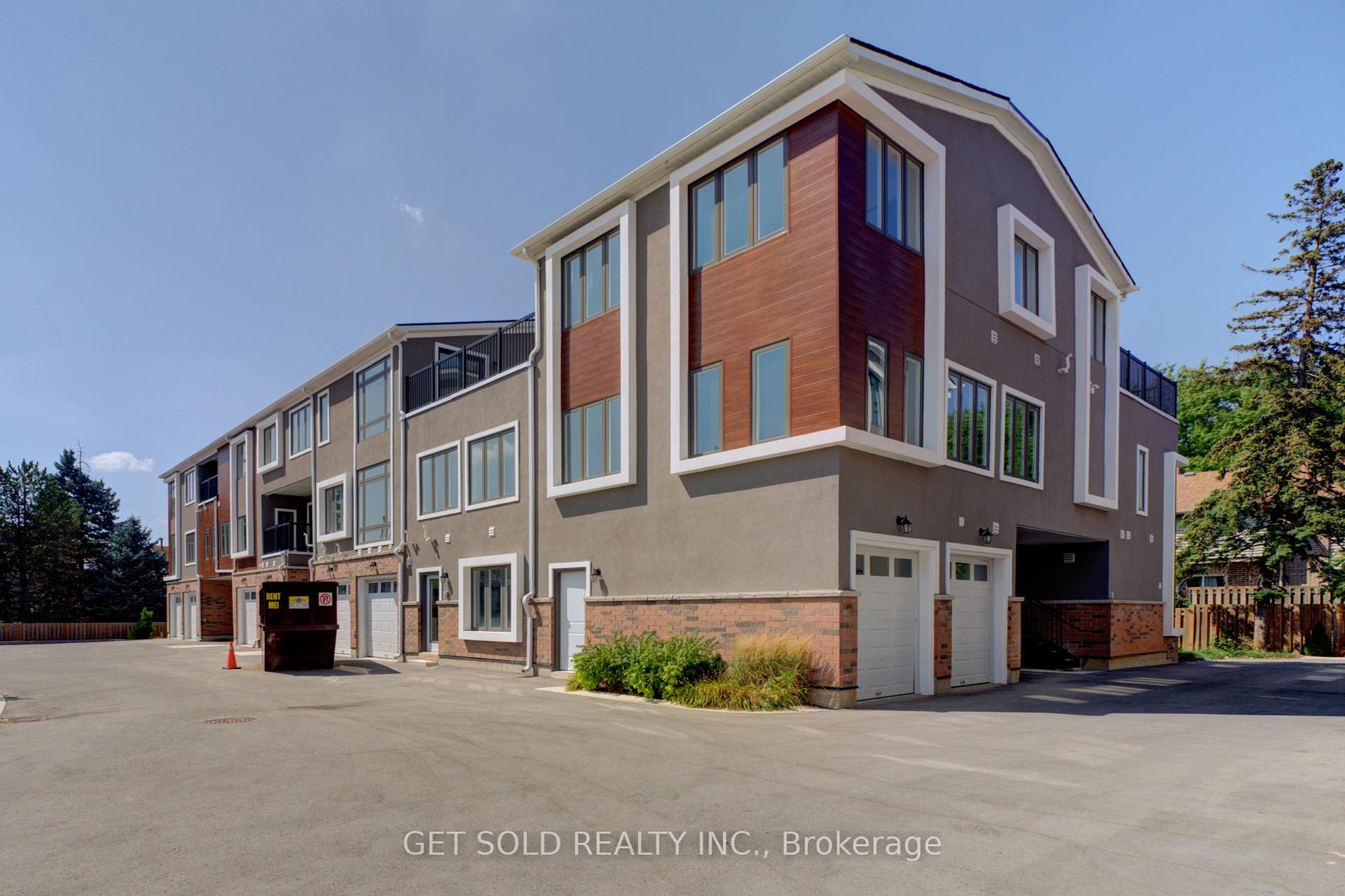 4 - 6701 Thoroldstone Road, Niagara Falls, ON L2J 1B3