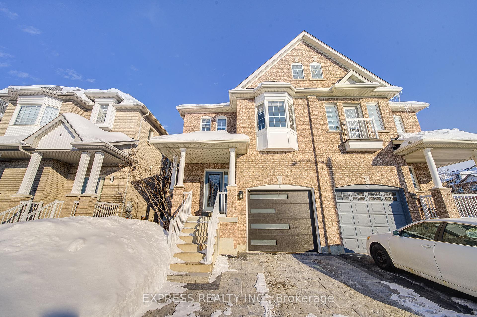 4 Almejo Avenue, Richmond Hill, ON L4S 2X4