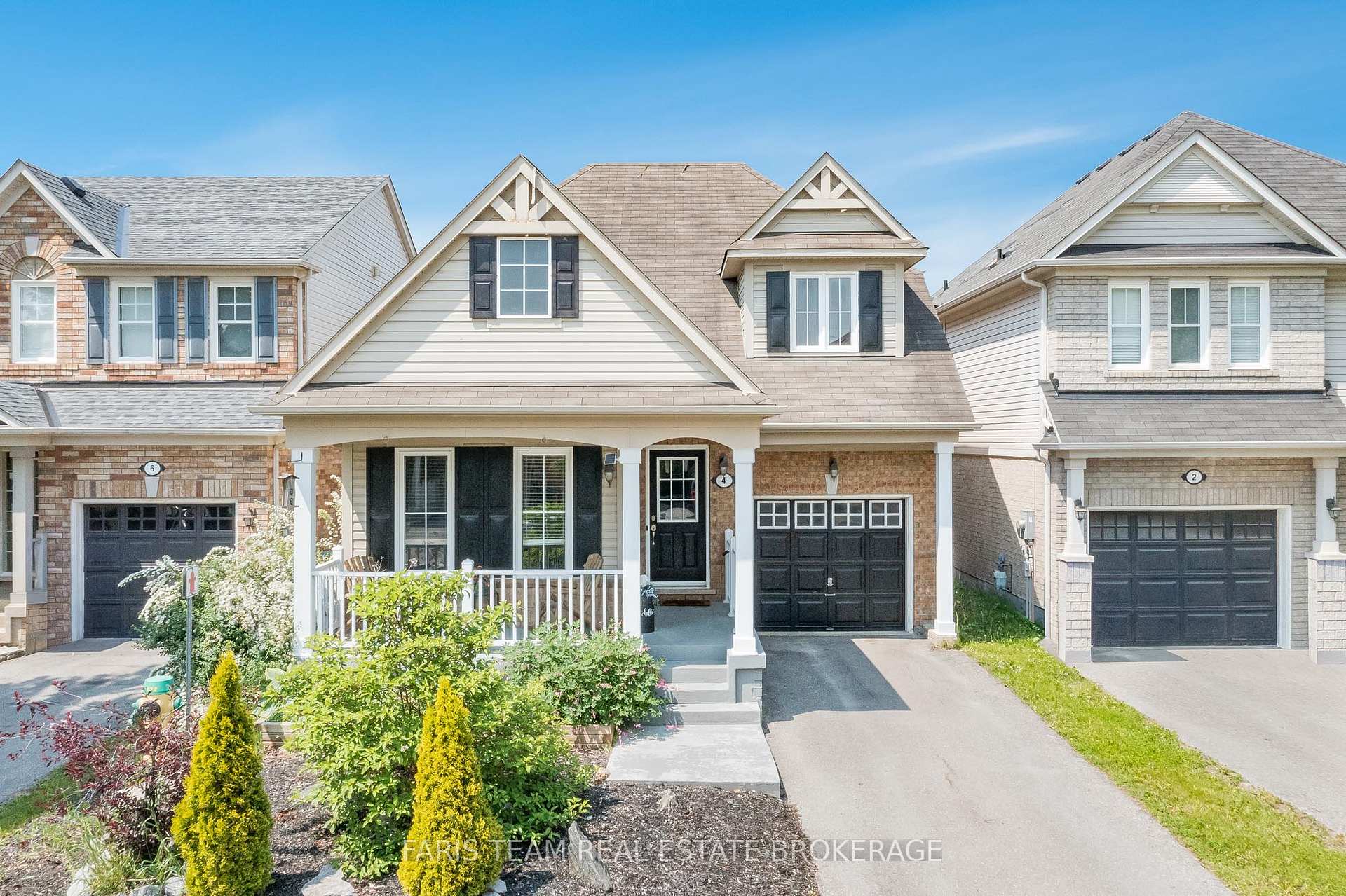 4 Callander Crescent, New Tecumseth, ON L9R 0B3