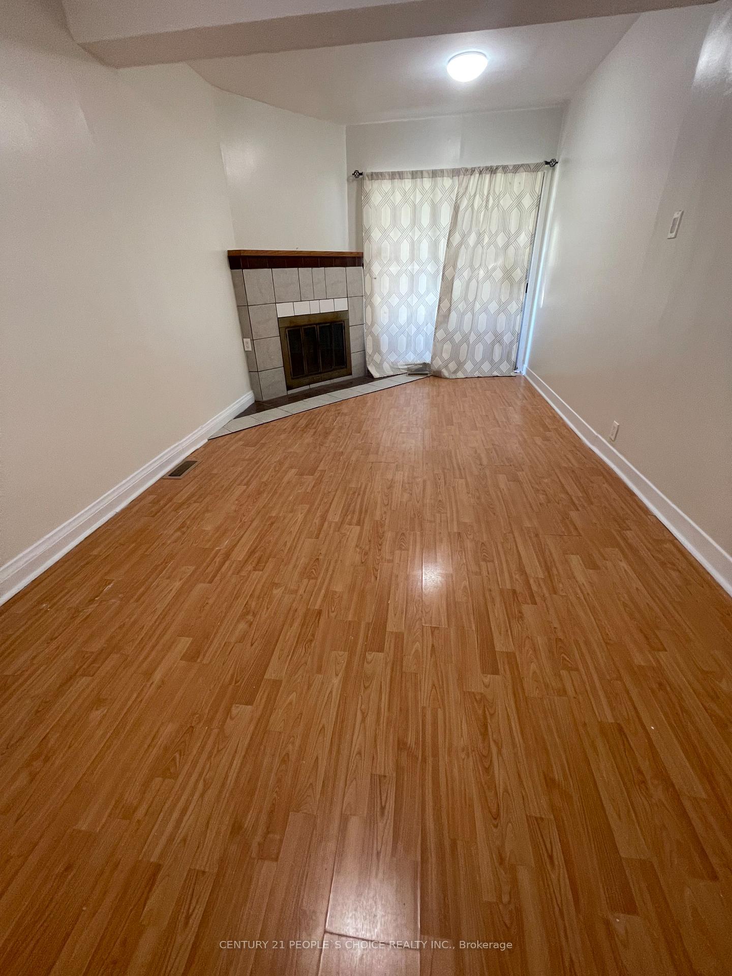 4 Colony Road, Toronto, ON M1R 3S2