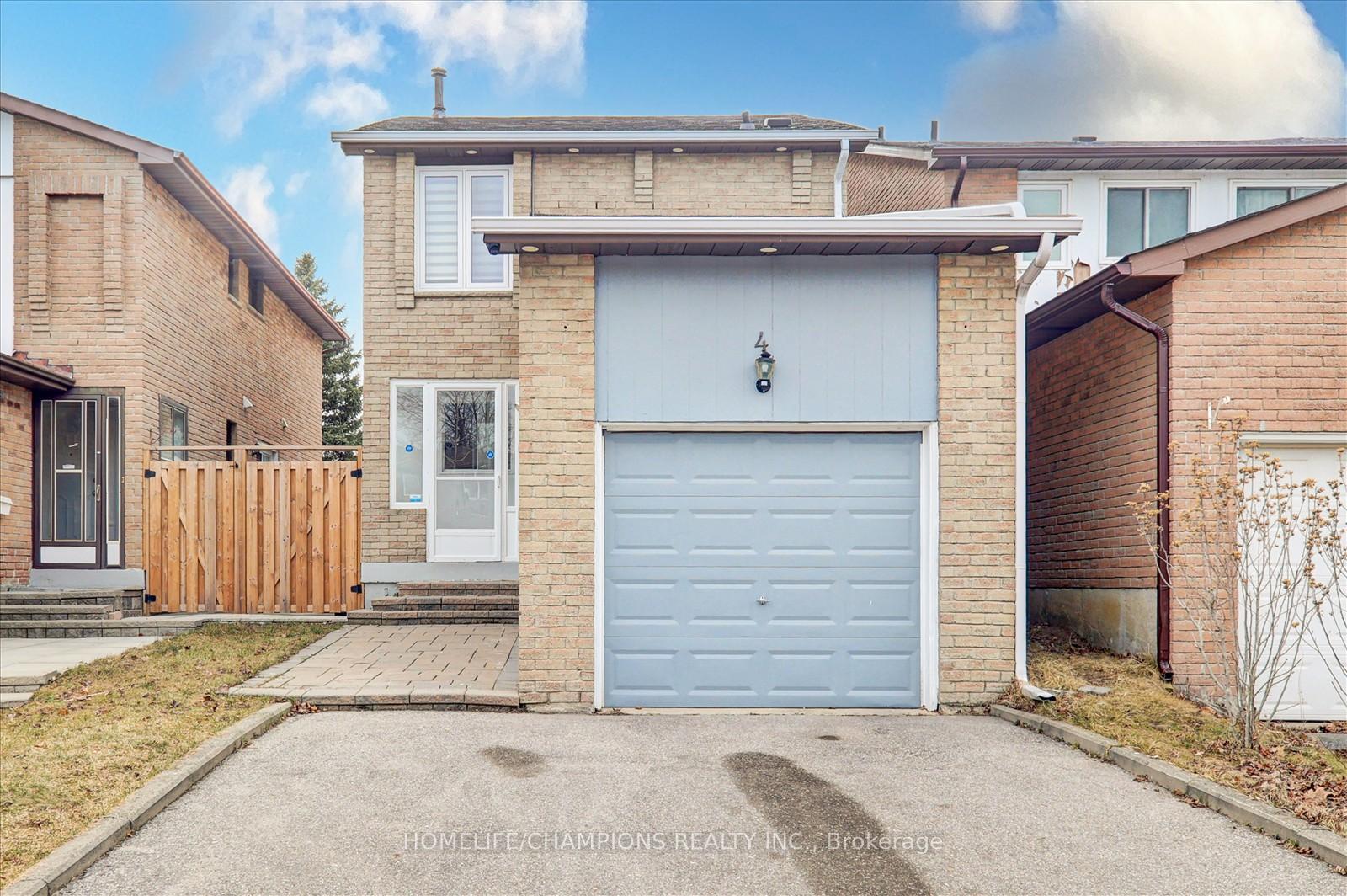4 Croxley Green Drive, Markham, ON L3R 3T6