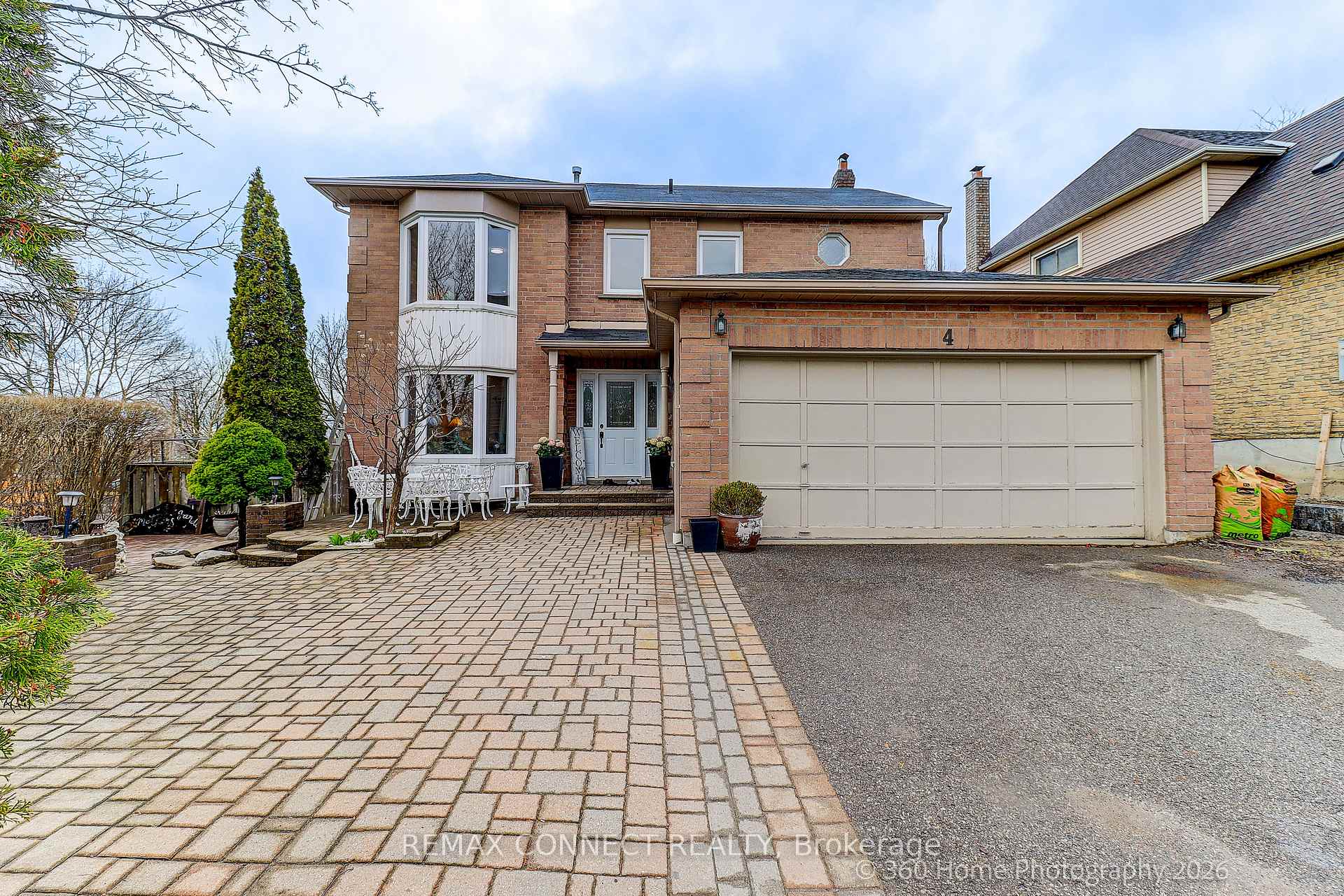 Whitby Real Estate MLS® Listings & Houses For Sale