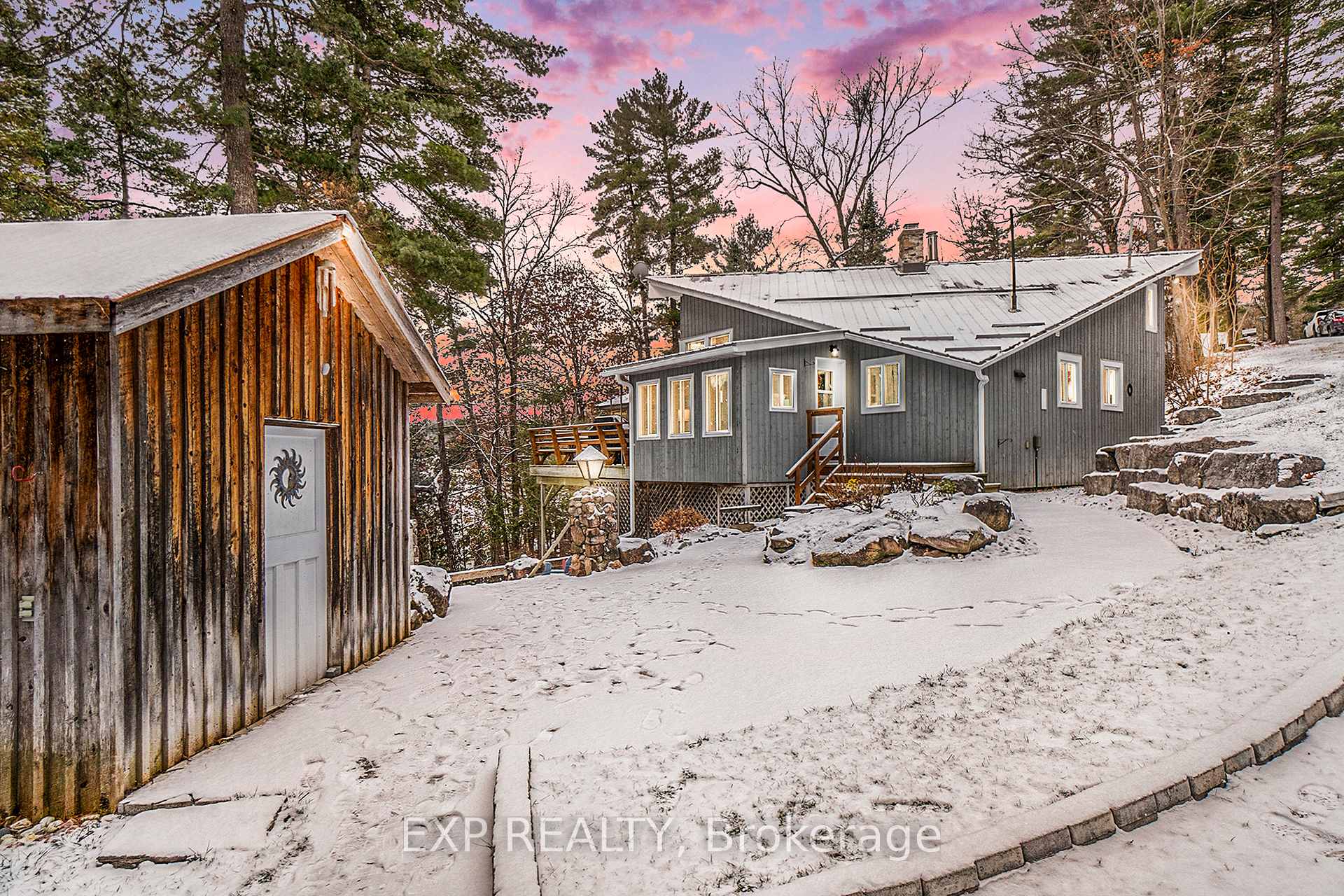 4 Stackwall Lane, Greater Madawaska, ON K0J 1H0