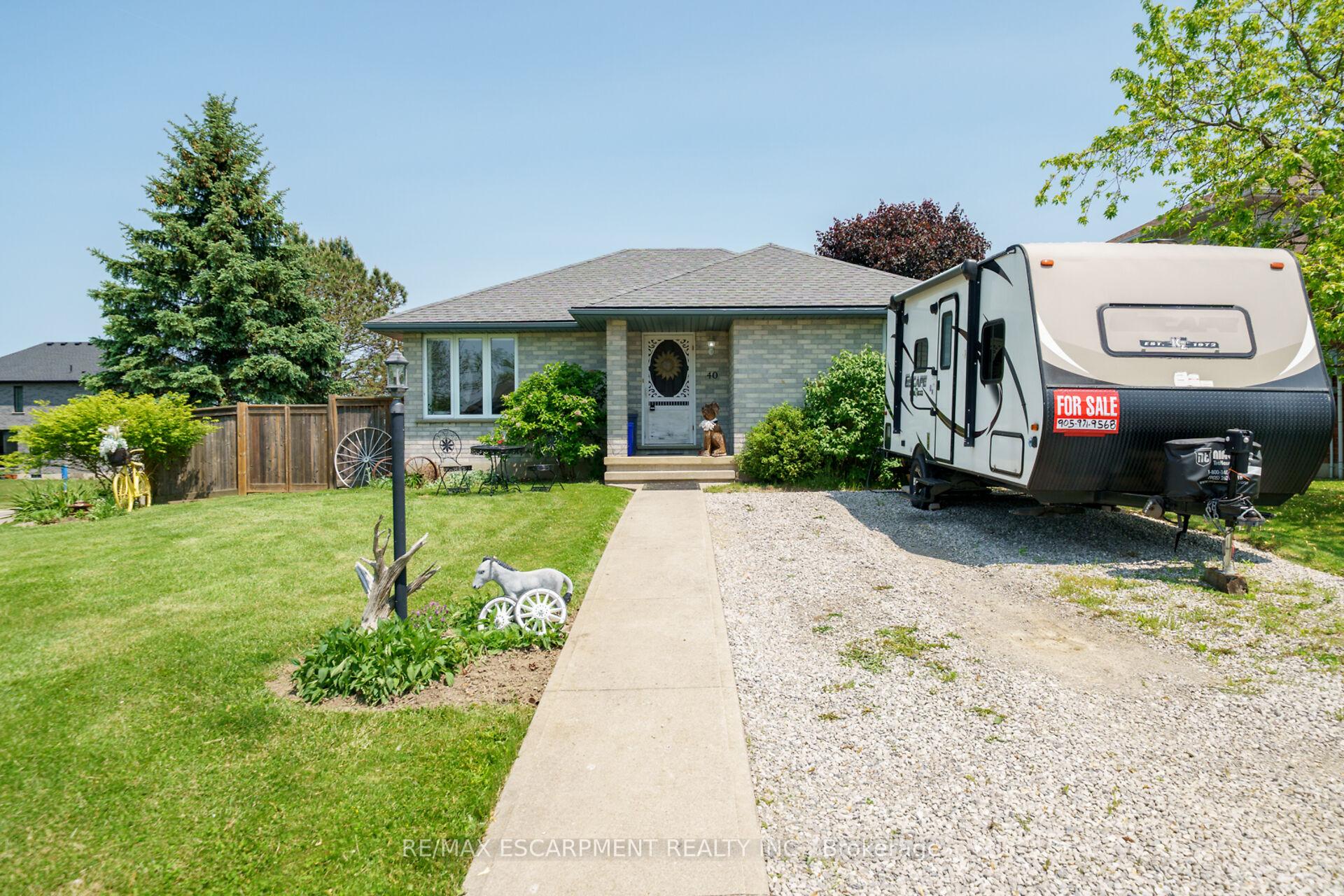 40 COUNTRY CLUB Road, Haldimand, ON N0A 1E0