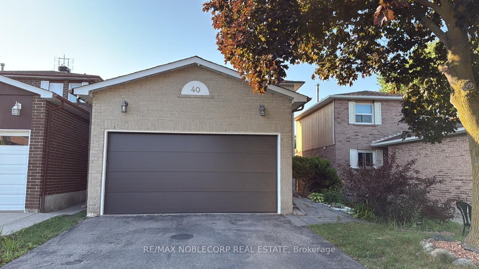 Bsmt - 40 Gray Crescent, Richmond Hill, ON L4C 5V5