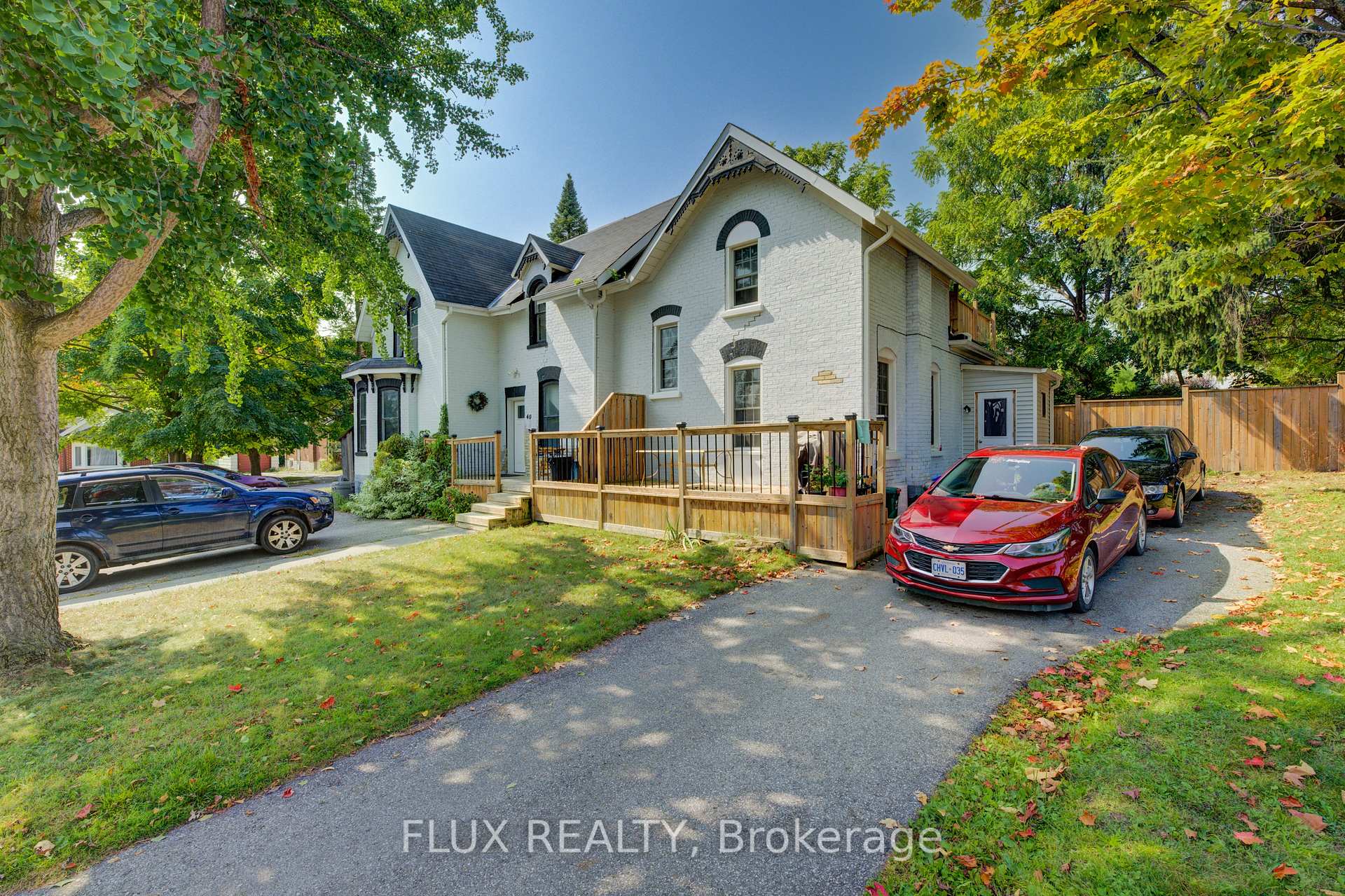 40 John Street, Cambridge, ON N1S 2V4