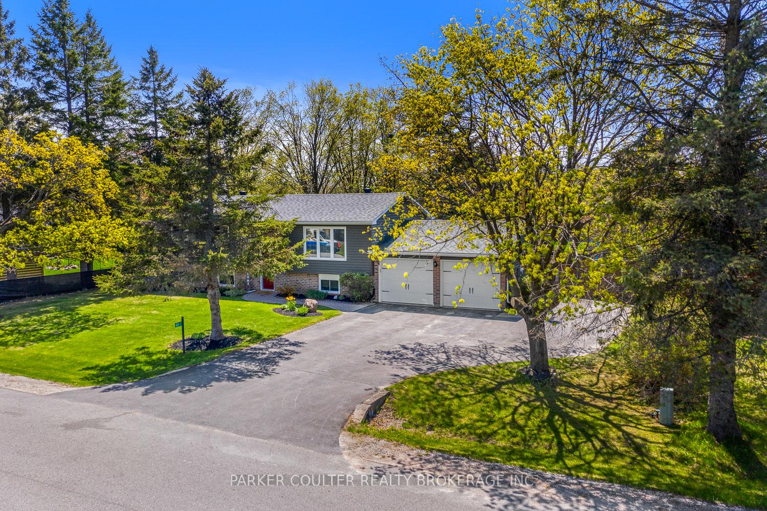 40 Spencer Trail, Oro-Medonte, ON L0L 2L0