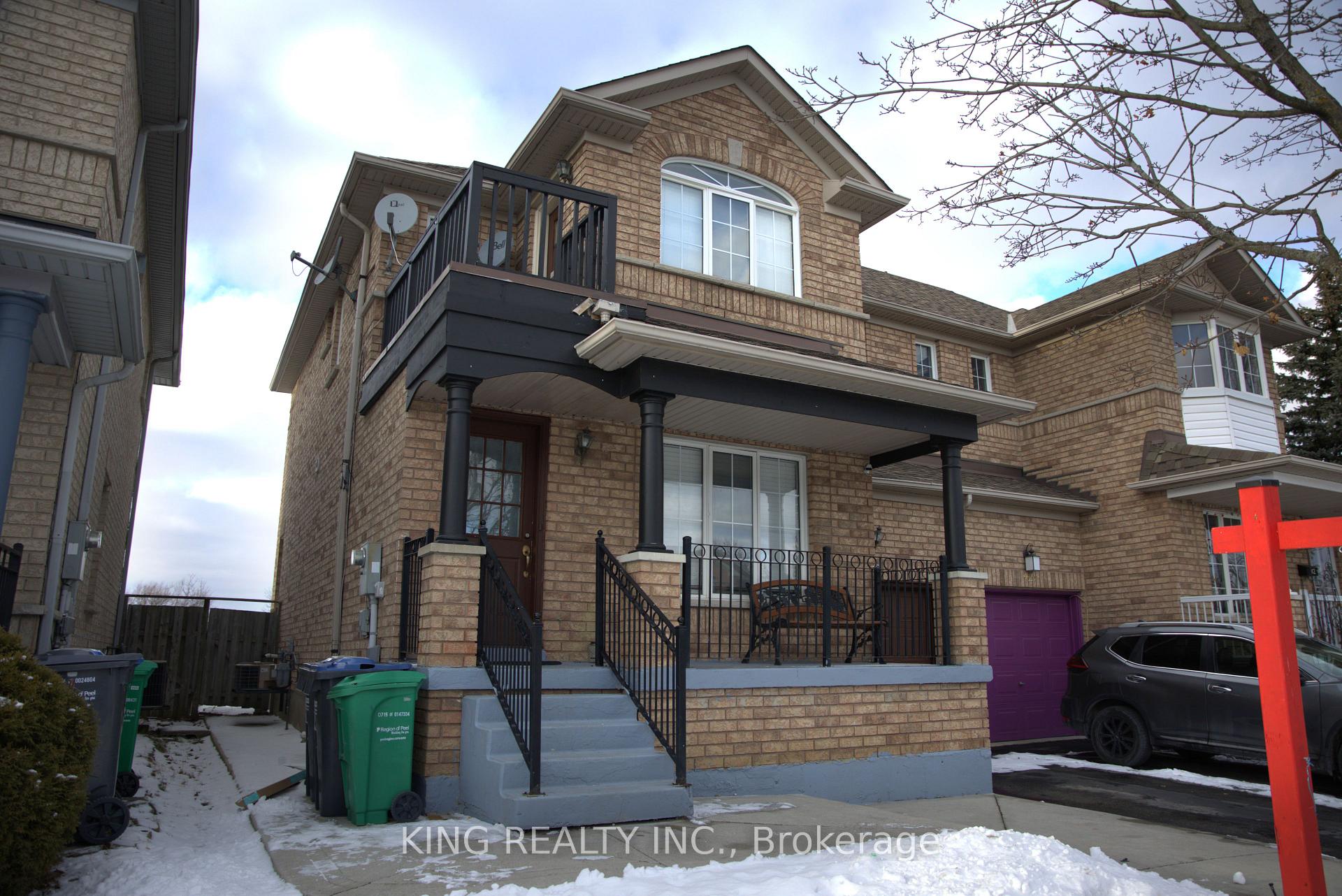 40 Starfish Court, Brampton, ON L6R 2R5