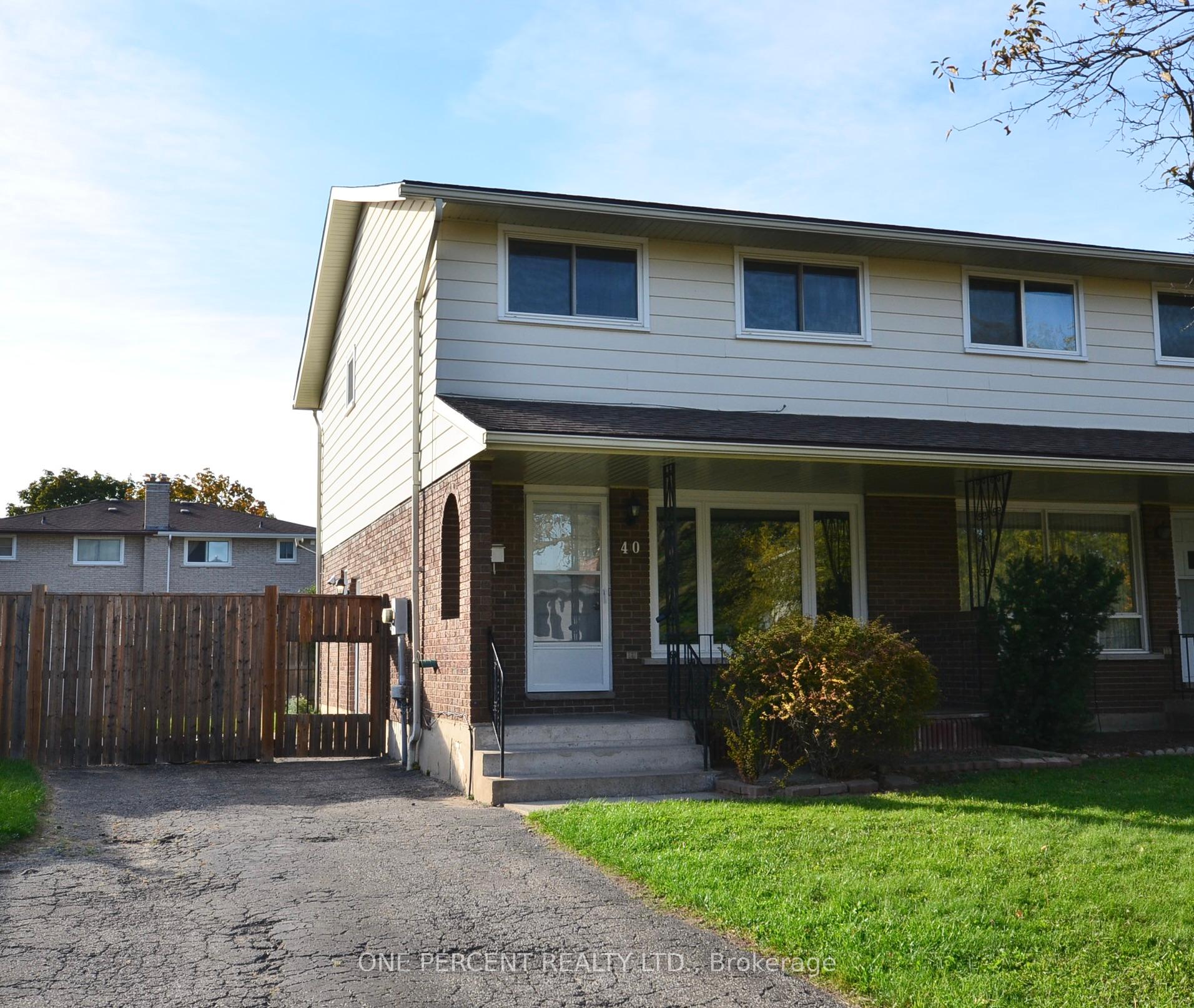 40 Westfield Drive, St. Catharines, ON L2N 5Z6