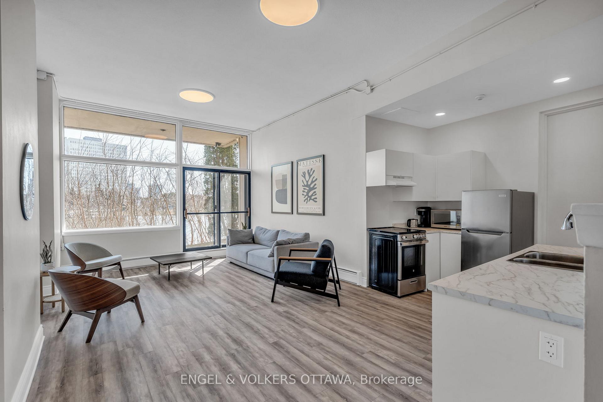 2404 - 400 STEWART Street, Lower Town - Sandy Hill, ON K1N 6L2