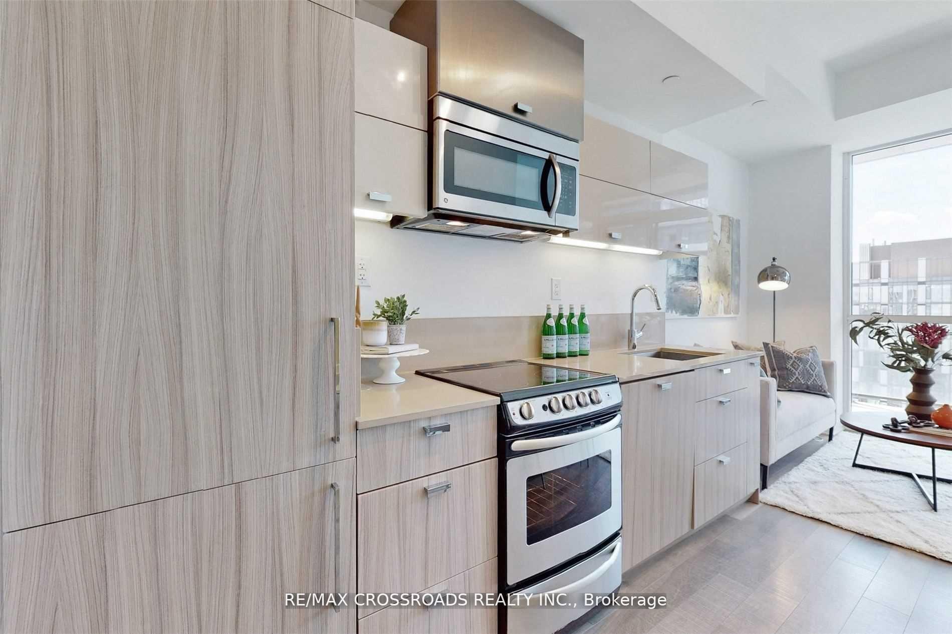 4002 - 290 Adelaide Street W, Toronto, ON M5V 0P3