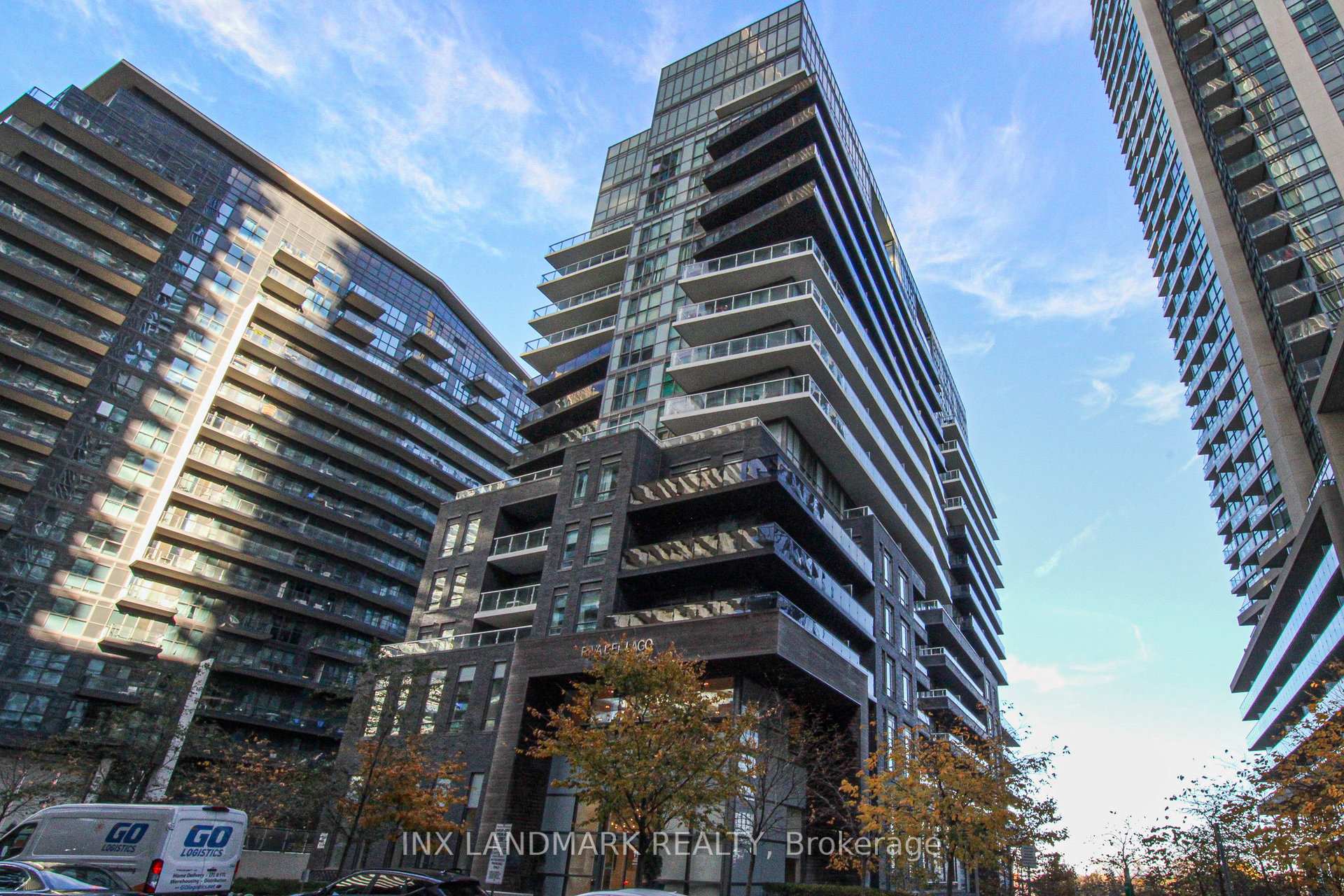 401 - 110 Marine Parade Drive, Toronto, ON M8V 0A3