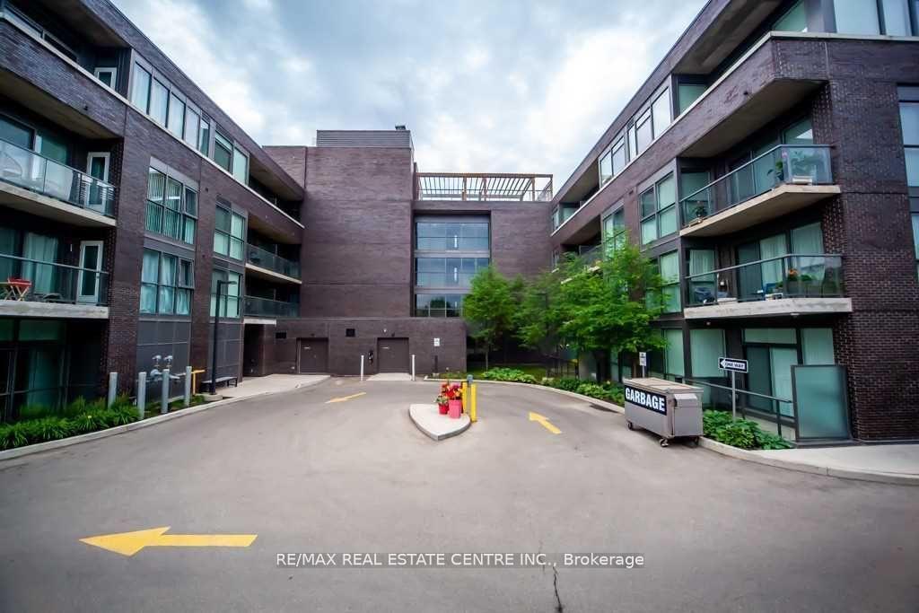 401 - 1284 Guelph Line, Burlington, ON L7P 2S9