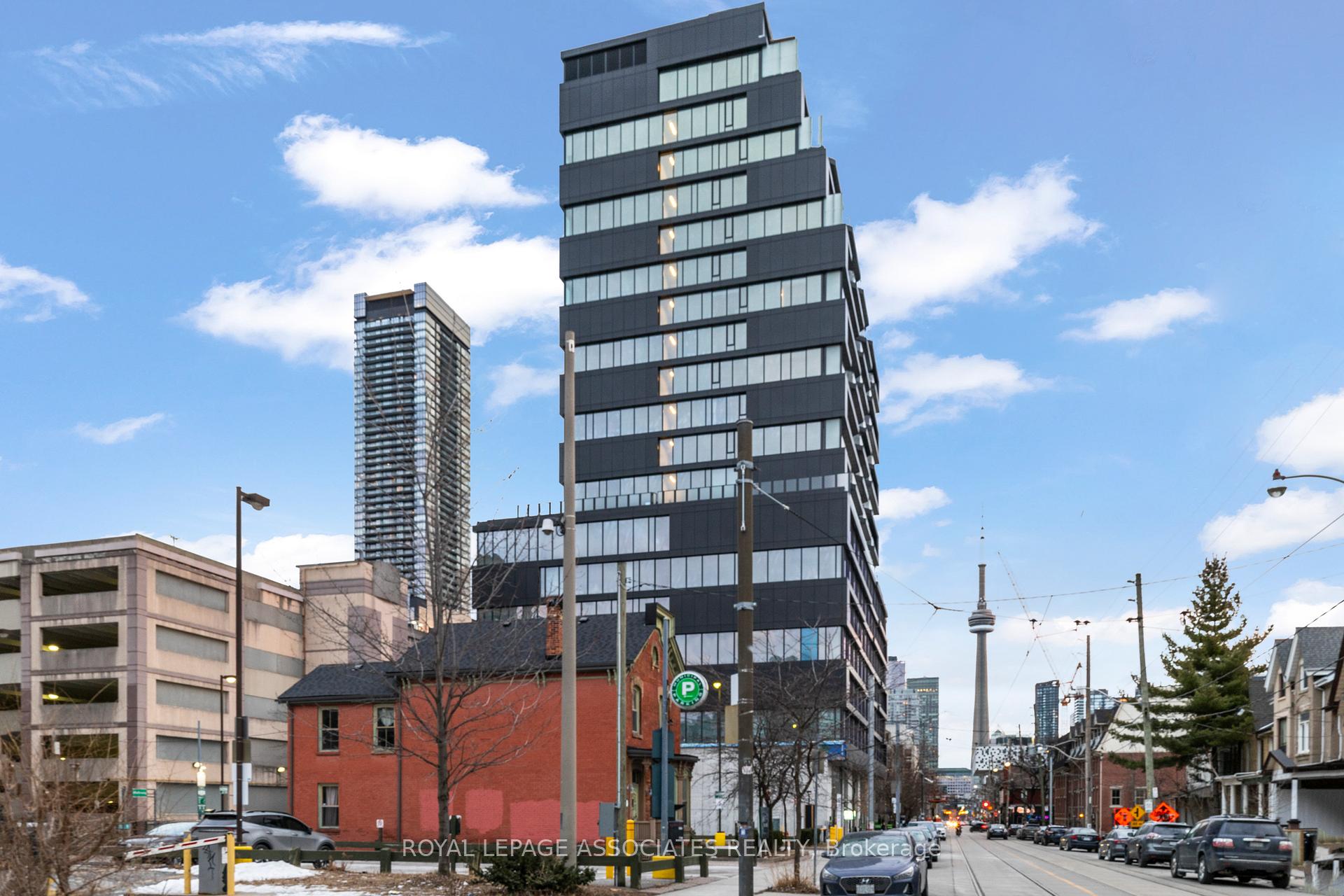 401 - 195 McCaul Street, Toronto, ON M5T 1W6
