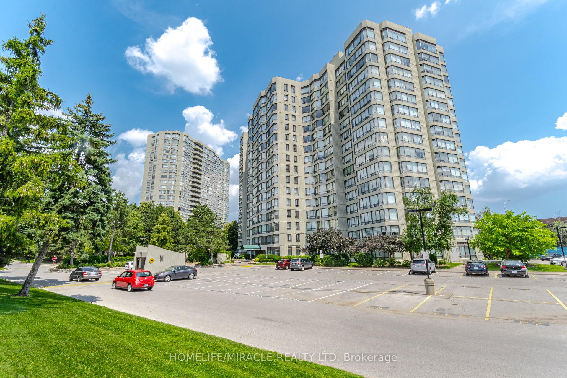 401 - 26 Hanover Road, Brampton, ON L6S 4T2