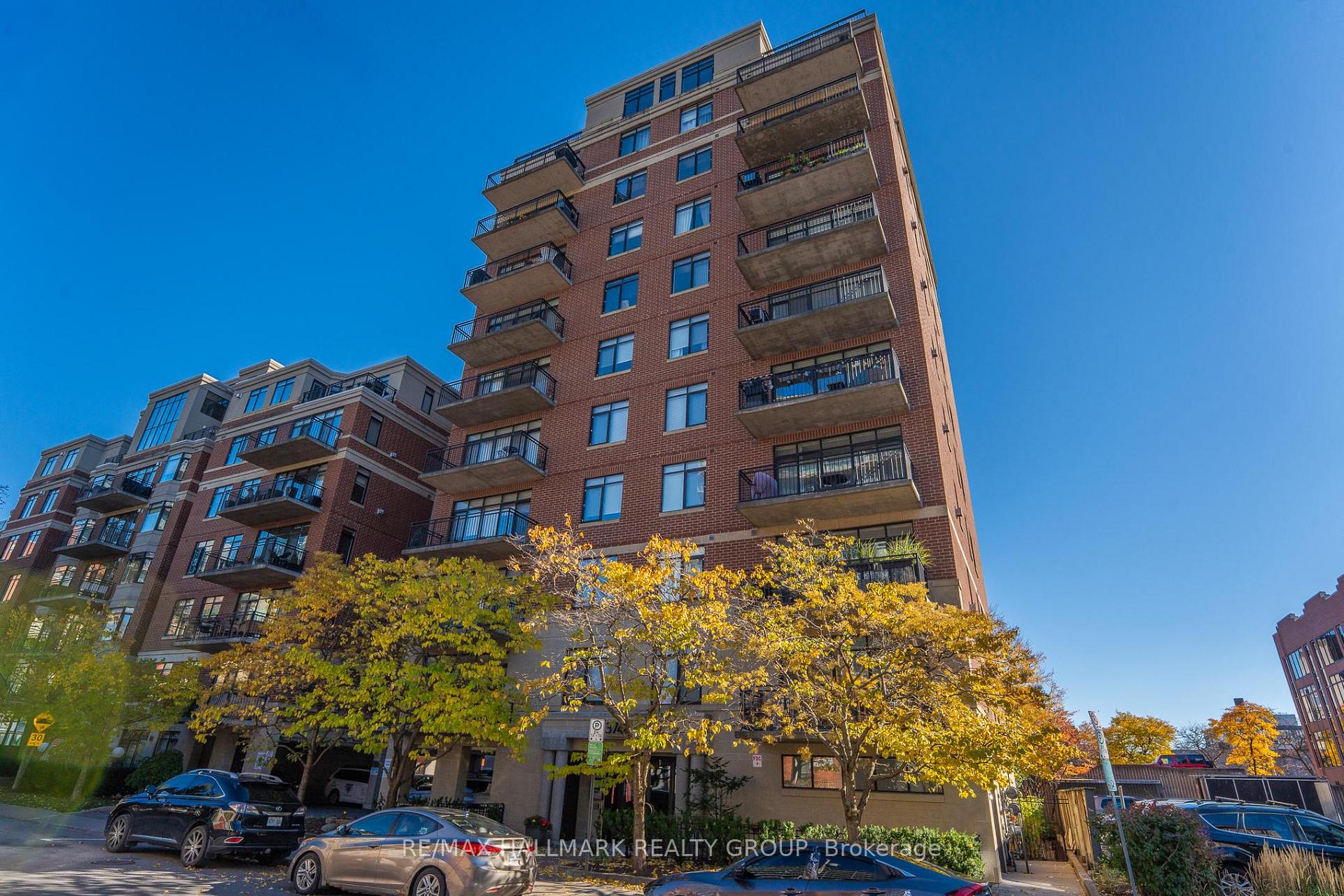 401 - 374 Cooper Street, Ottawa Centre, ON K2P 2P4