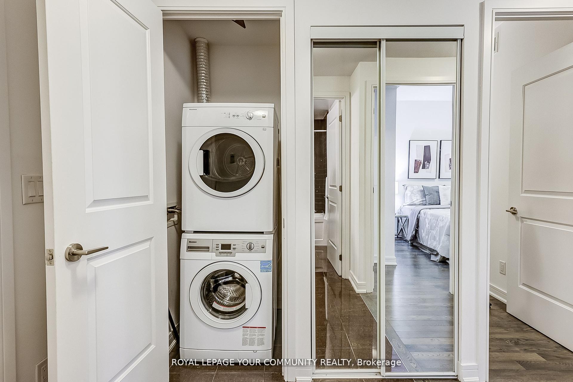 401 NE - 9205 Yonge Street, Richmond Hill, ON L4C 6Z2