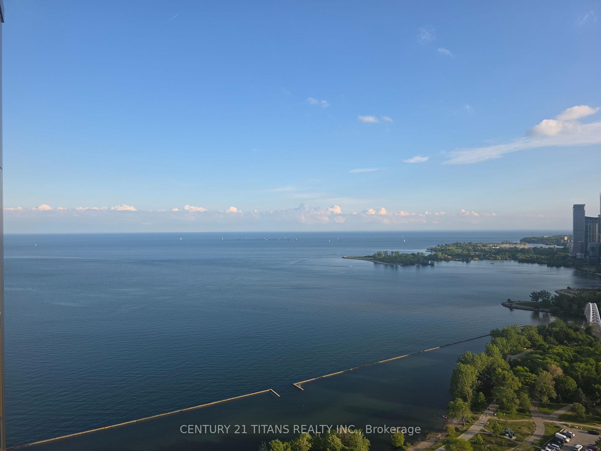 4010 - 1926 Lakeshore Boulevard, Toronto, ON M6S 1A2