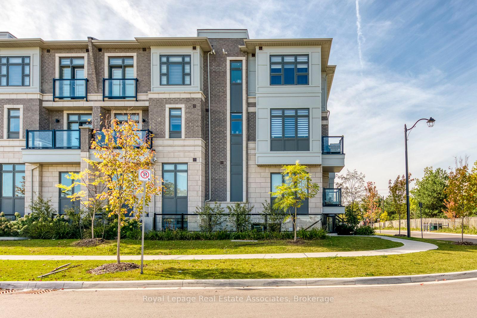 402 - 70 Halliford Place, Brampton, ON L6P 0N5
