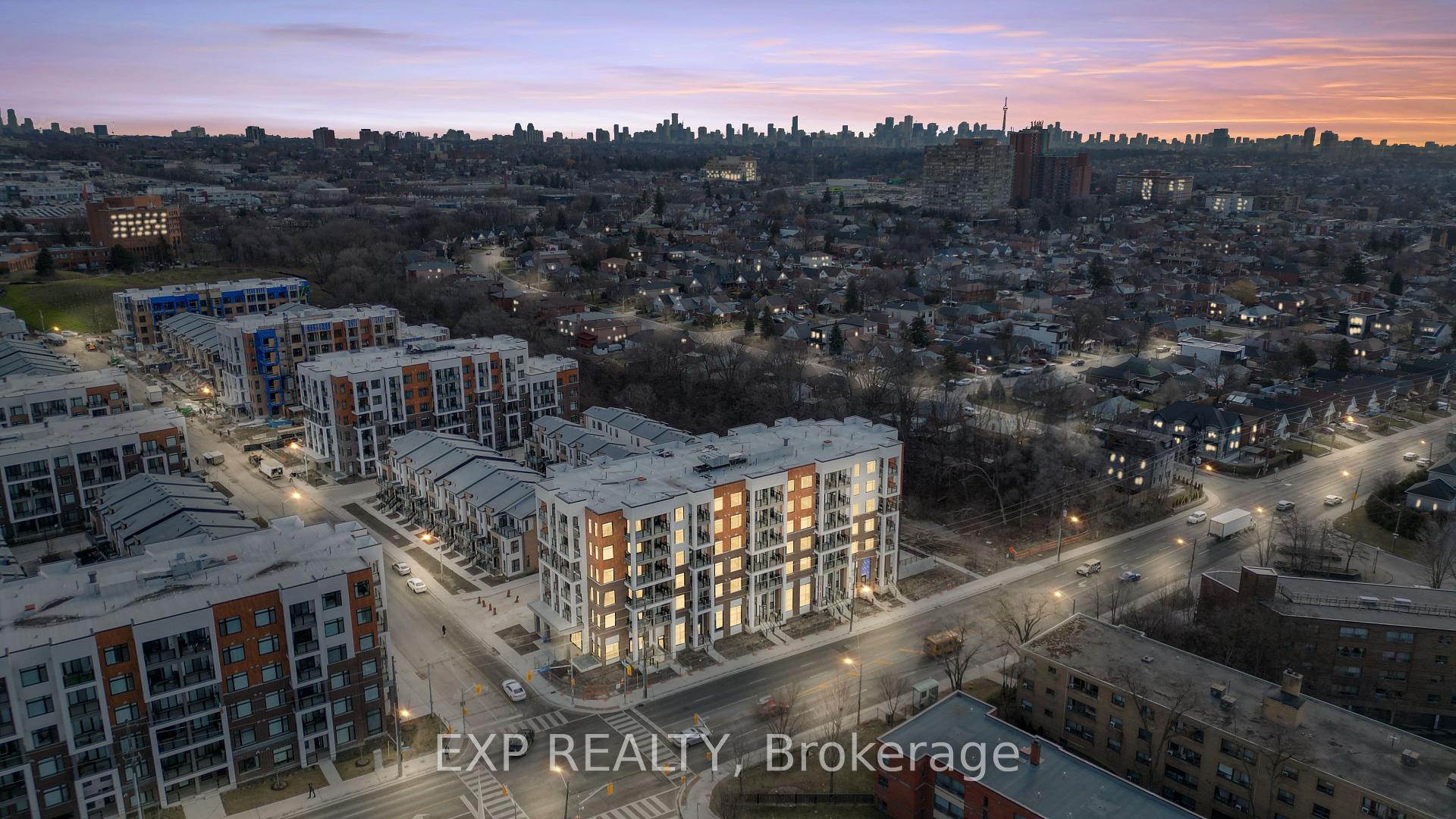 403 - 165 CANON JACKSON Drive W, Toronto, ON M6M 0C4