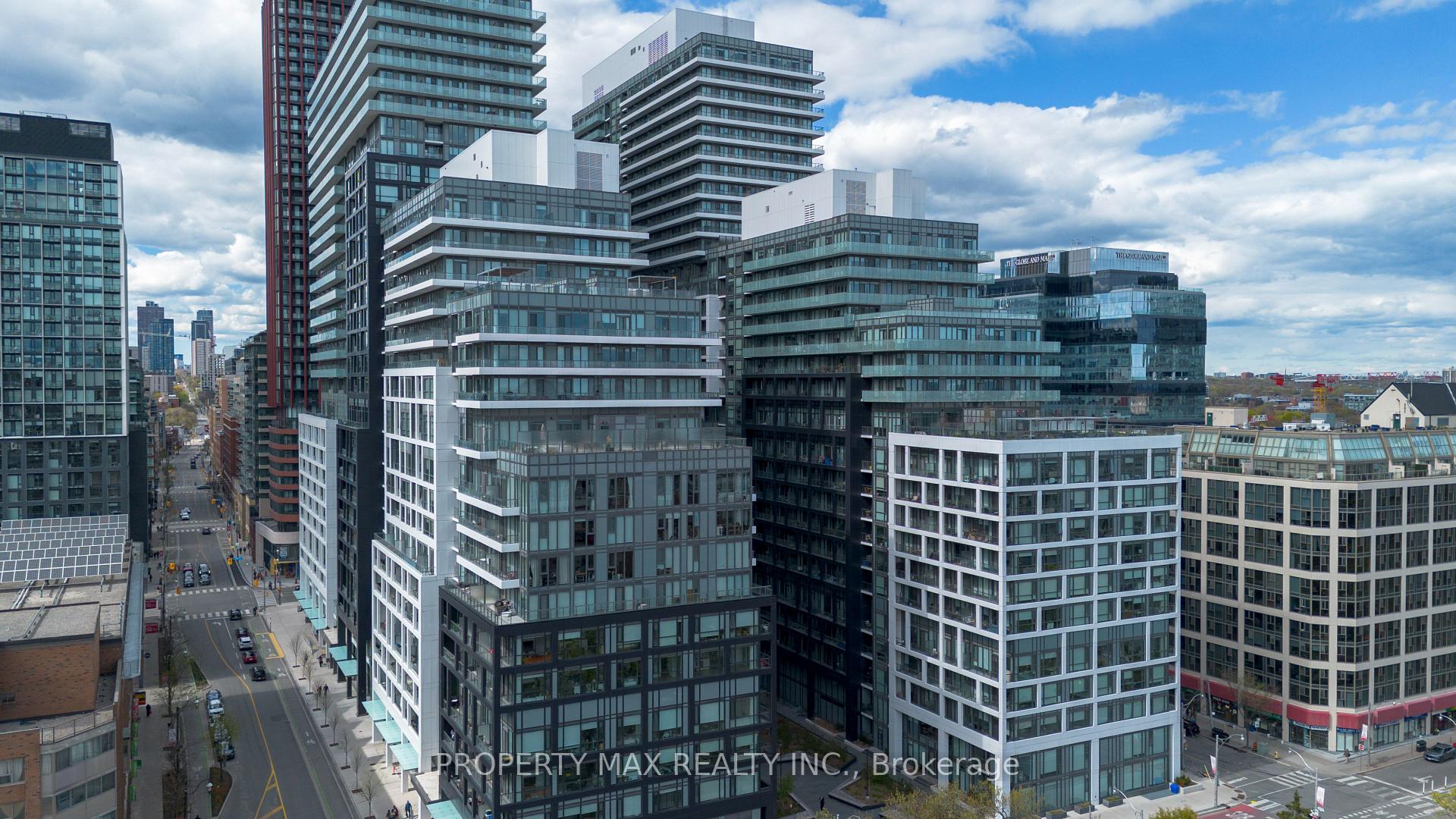 403 - 70 Princess Street, Toronto, ON M5A 0X6