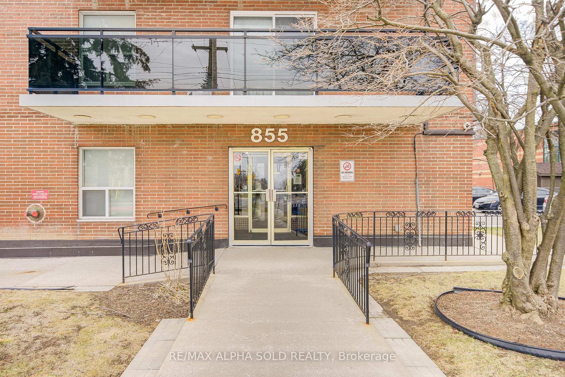 403 - 855 Kennedy Road, Toronto, ON M1K 2E3