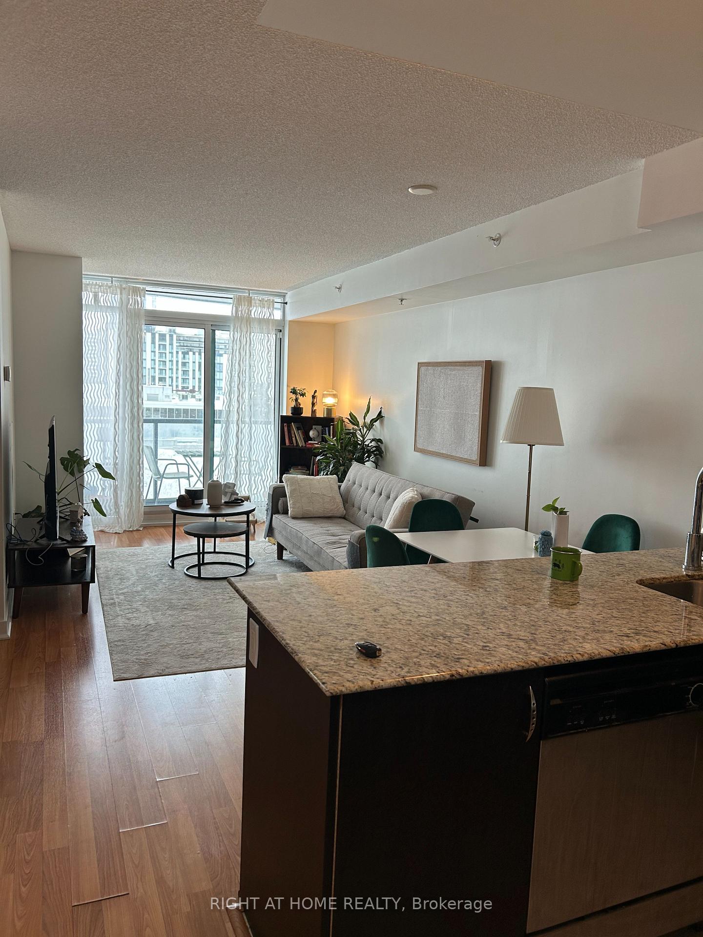 405 - 5740 Yonge Street, Toronto, ON M2M 0B1