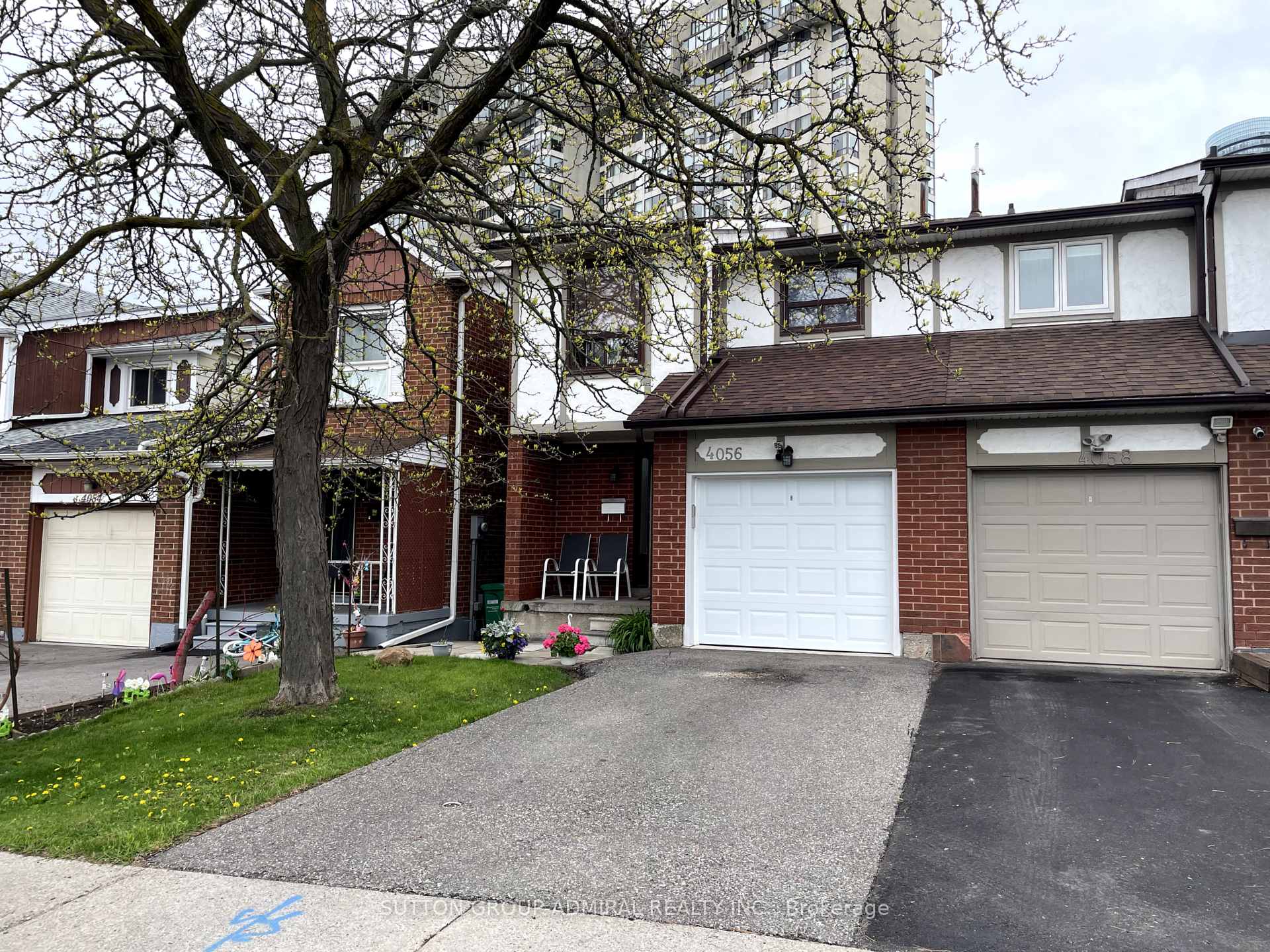 4056 Bishopstoke Lane, Mississauga, ON L4Z 1J2