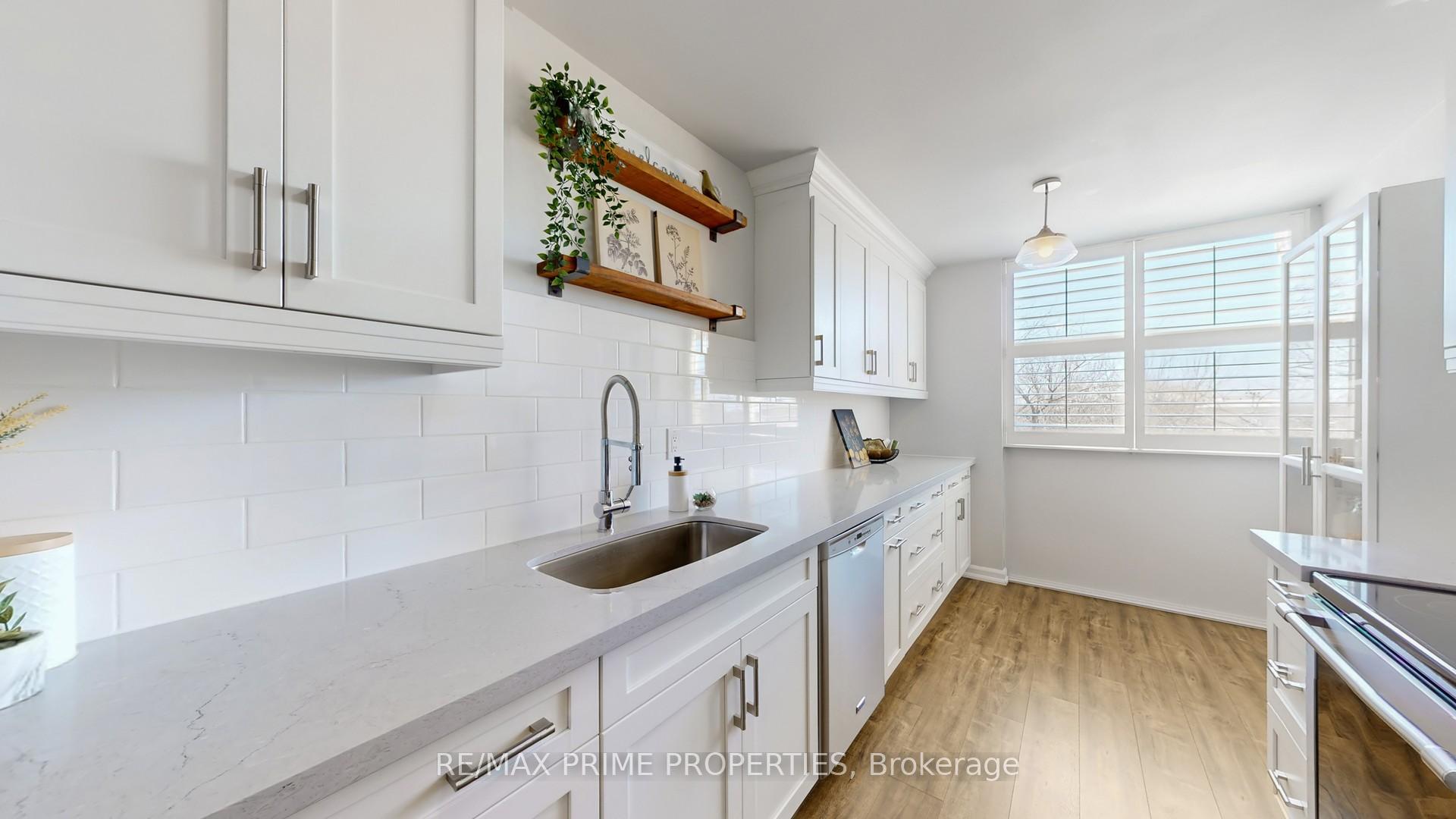 406 - 44 Falby Court, Ajax, ON L1S 3L1