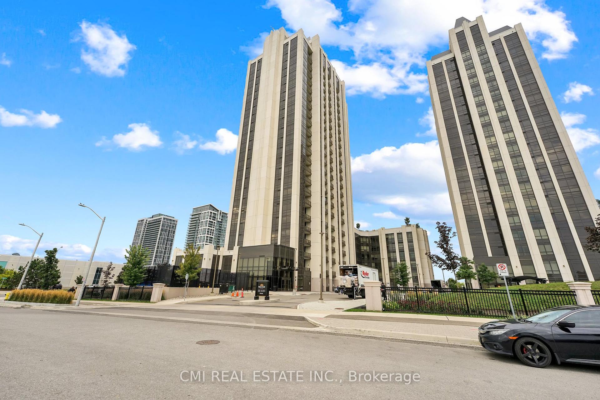 407 - 9075 Jane Street, Vaughan, ON L5K 0L7