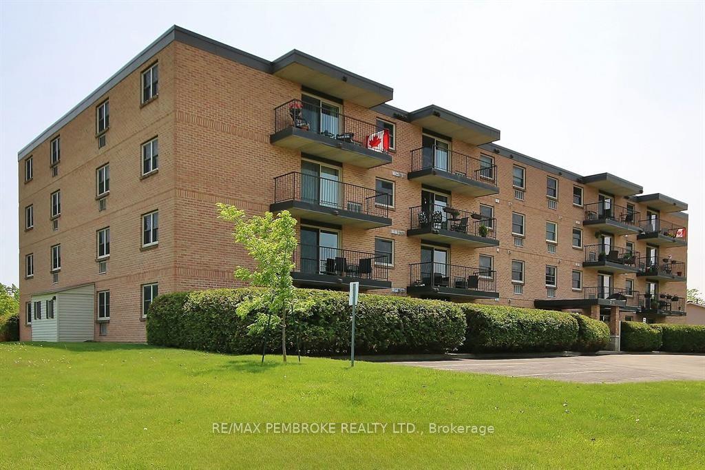 Carleton Place Real Estate MLS® Listings & Houses For Sale