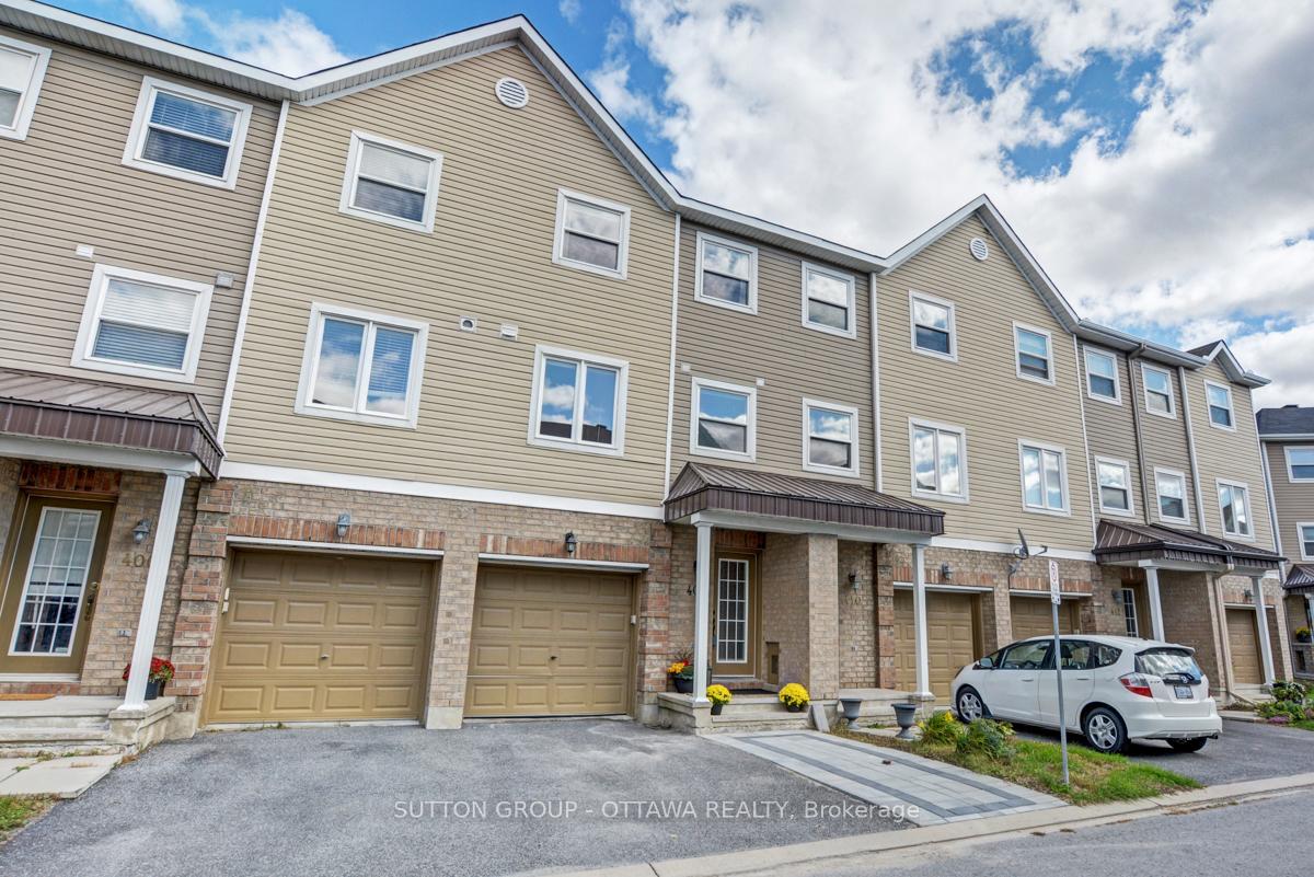 408 Sadar Private, Barrhaven, ON K2J 3T3