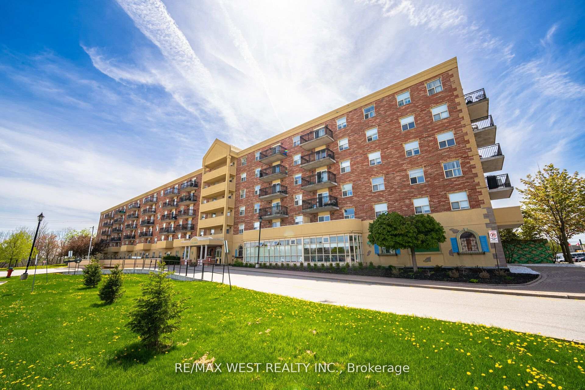 409 - 7373 Martin Grove Road, Vaughan, ON L4L 1A5